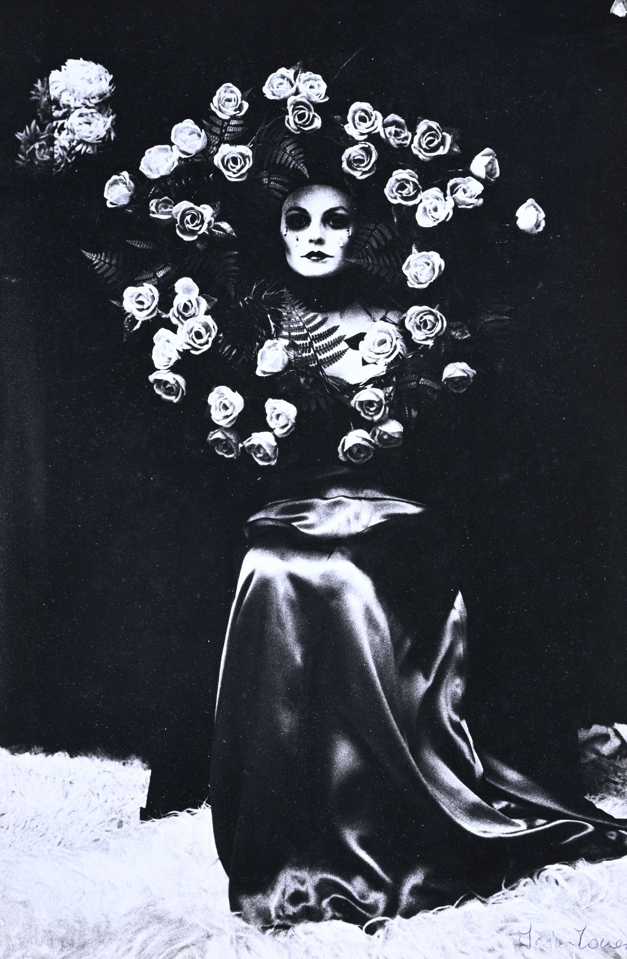Irina IONESCO (1930-2022), Gelatin silver print, seated woman ...