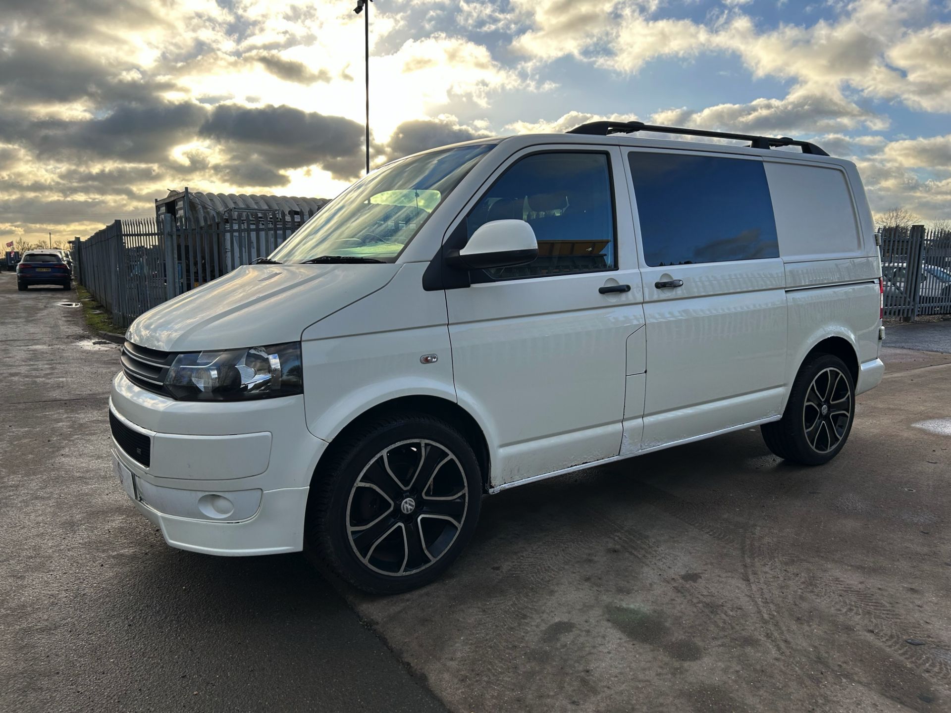 VOLKSWAGEN TRANSPORTER T30 2.0 TDI 140 (59 REG) PANEL VAN AIR CON ...