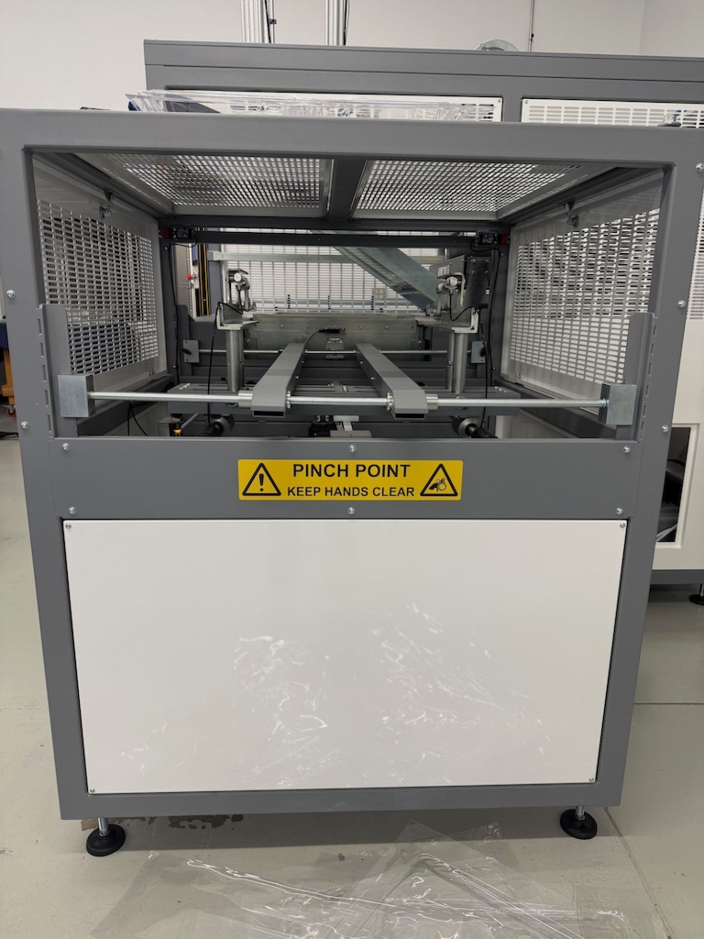 Formtech TF686 Vacuum Former (2024) w/Formtech RP700 Roller Press (2023 ...