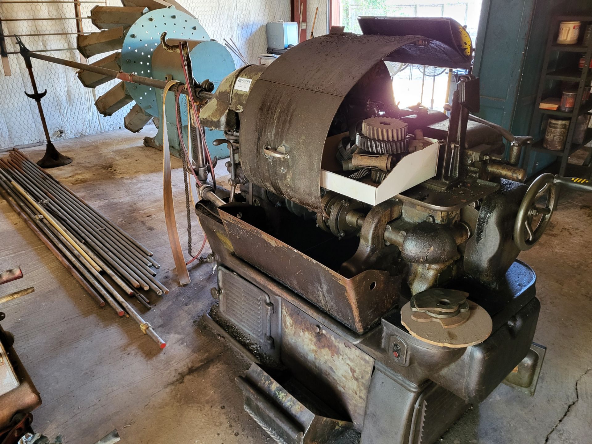 Brown & Sharpe 2G Automatic Screw Machine with extras Gears, Cams ...