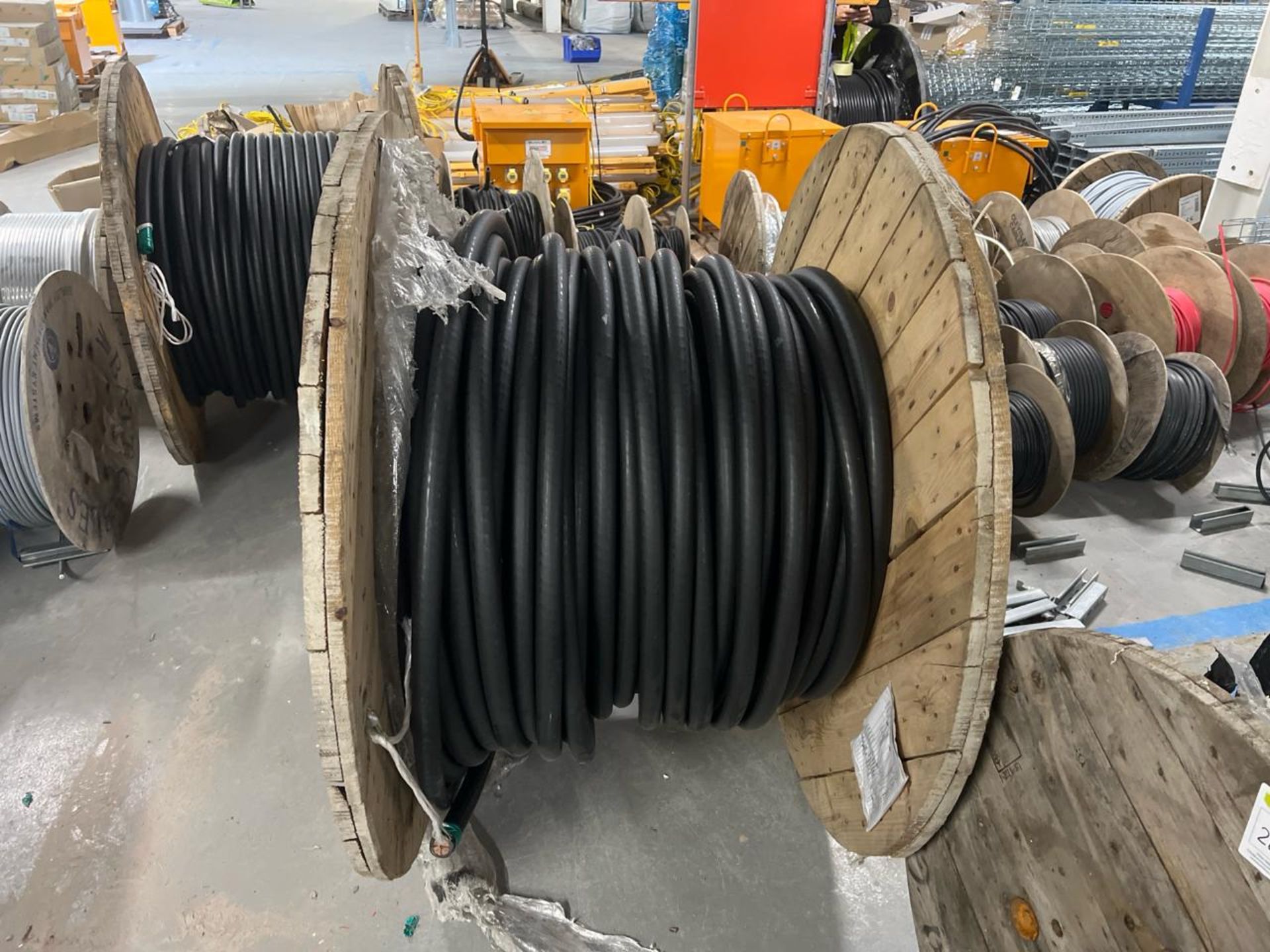 Roll Of Four Core Cable Approximately 600kg Product Type - LSZH4X70 Ref ...