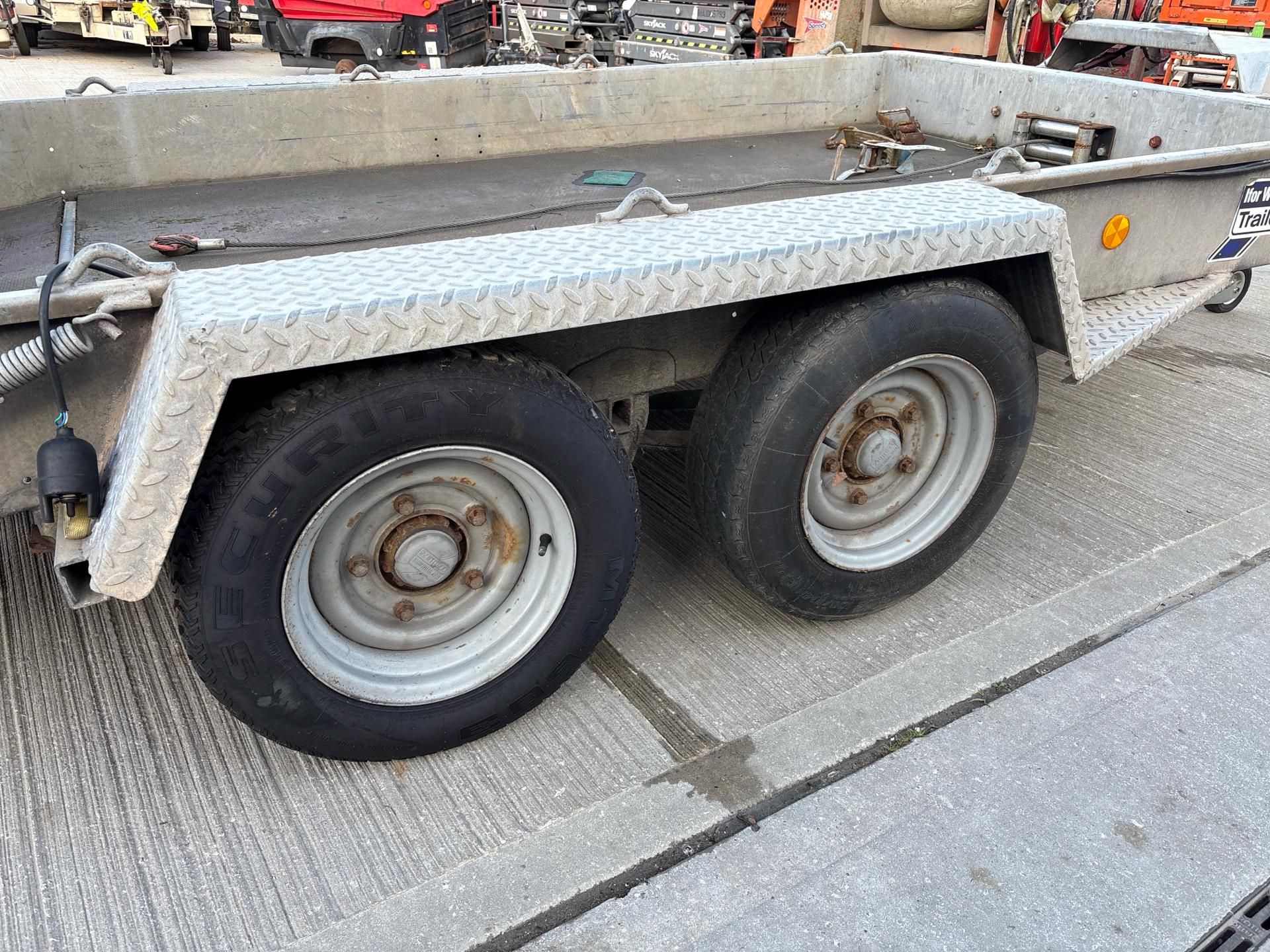 Ifor Williams DB Trailer 3500kg E4 2007 47/0338 3500/1800kg Approximate ...