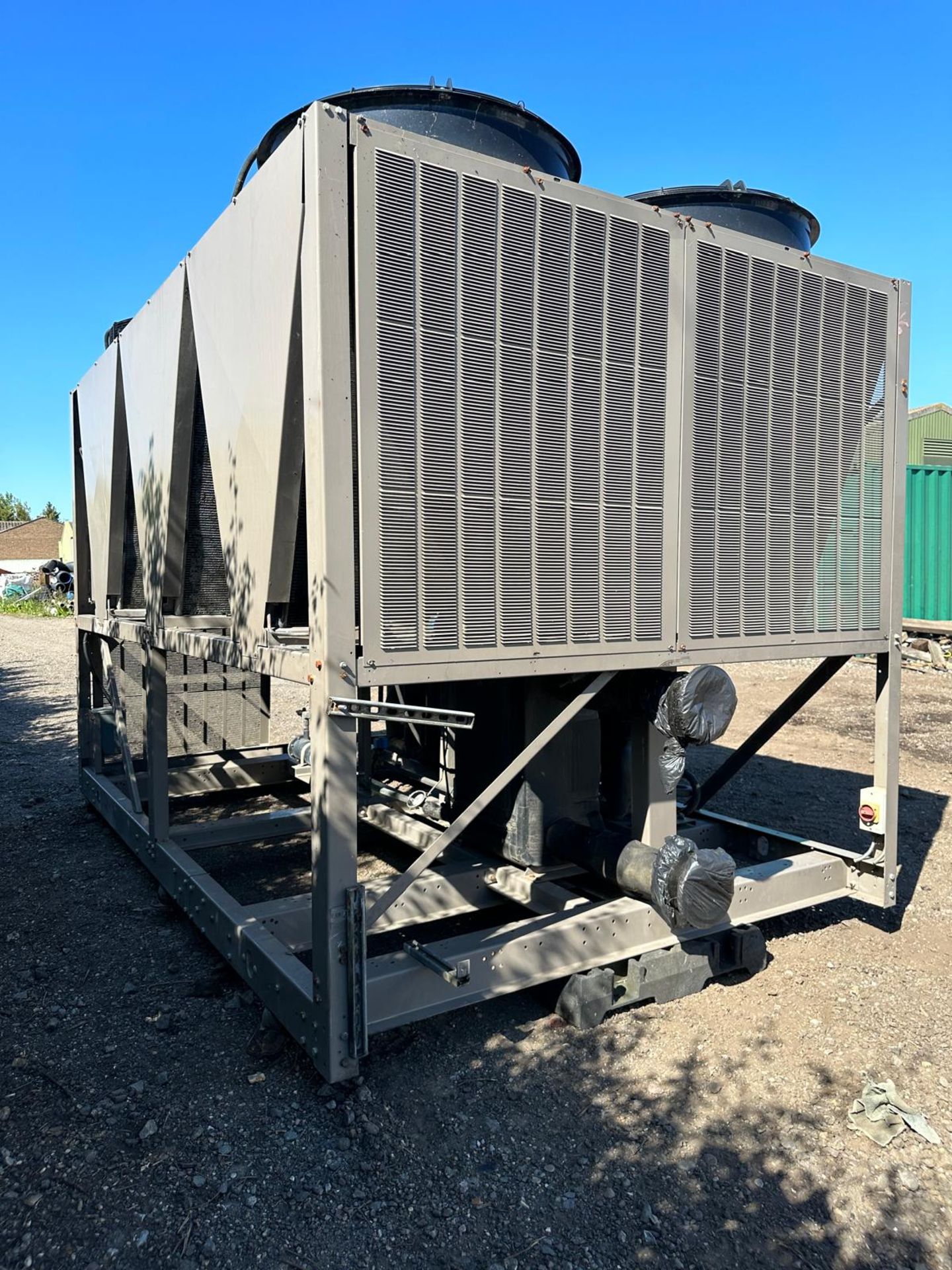 York International Industrial Water Chiller Model YLAA 0300 kW cooling ...