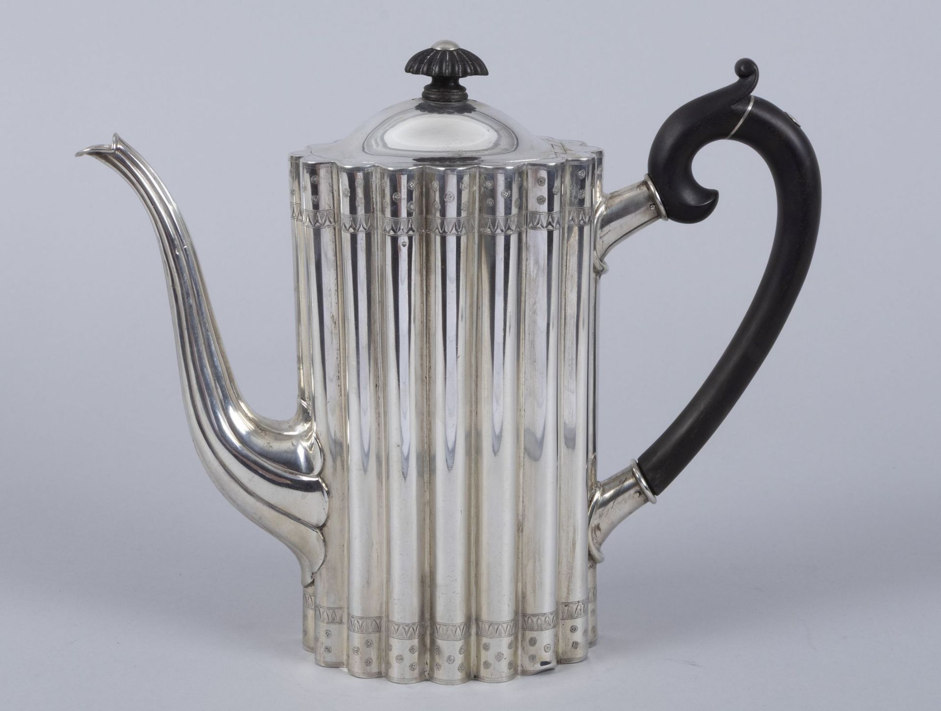 Kaffeekanne Aus Silber