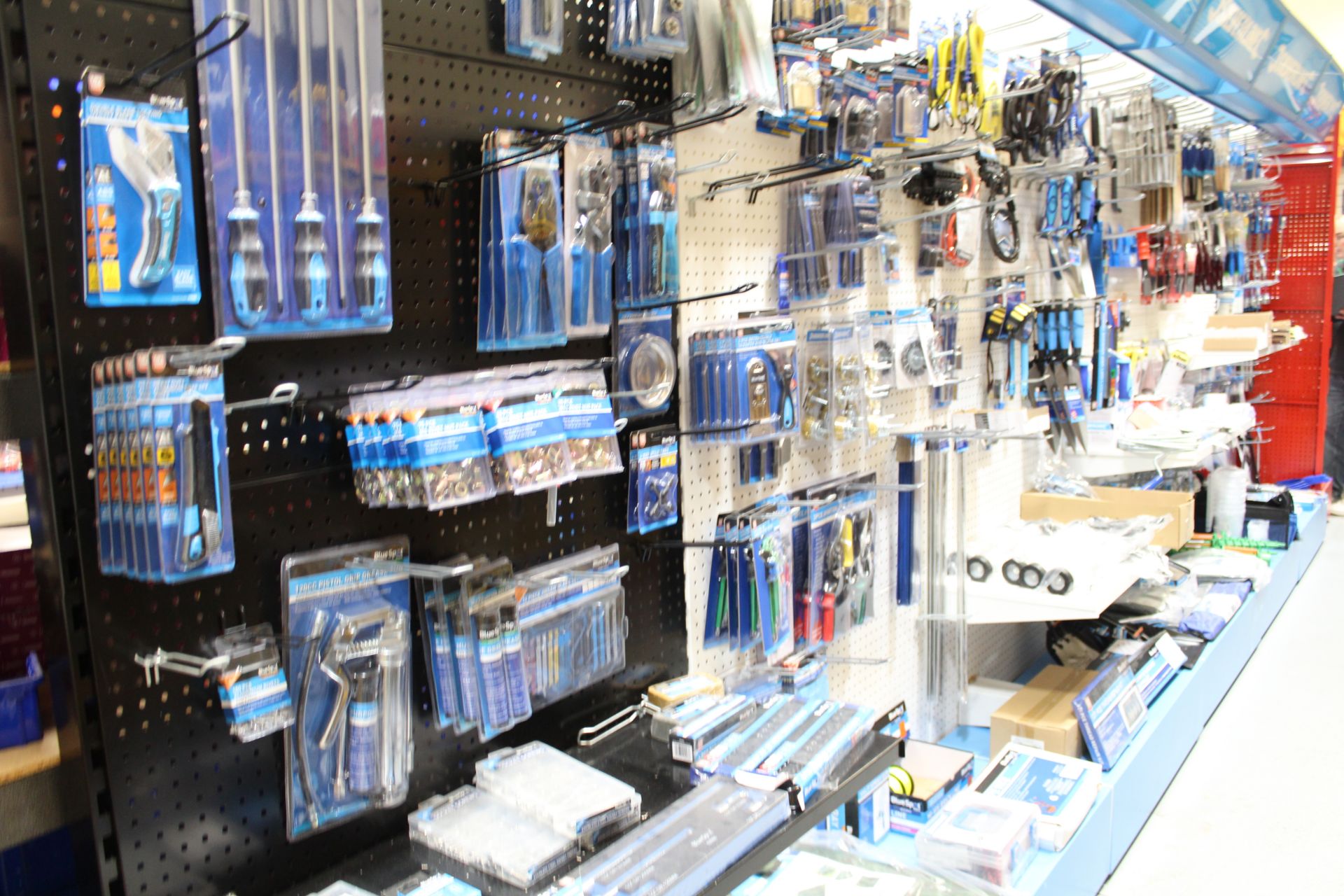 6 Silverline/Plumbob display stands and contents comprising assorted ...