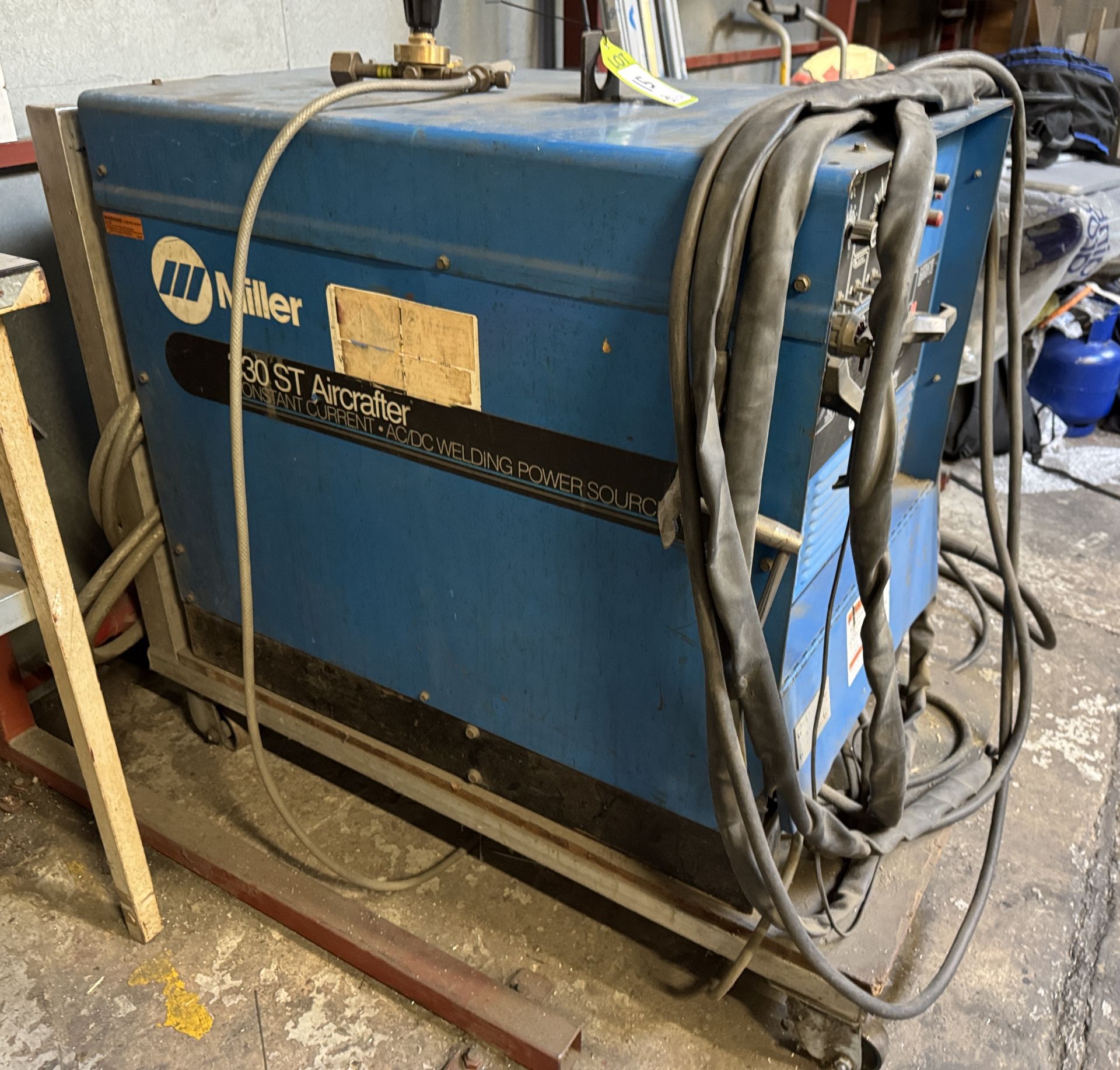 Miller 330ST Aircrafter Tig Welding Set, 415volts (location in premises ...