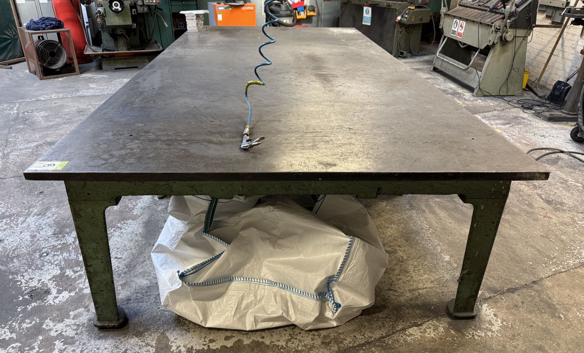 Cast iron Welding Bench, 3670mm x 1830mm x 800mm (location in premises ...