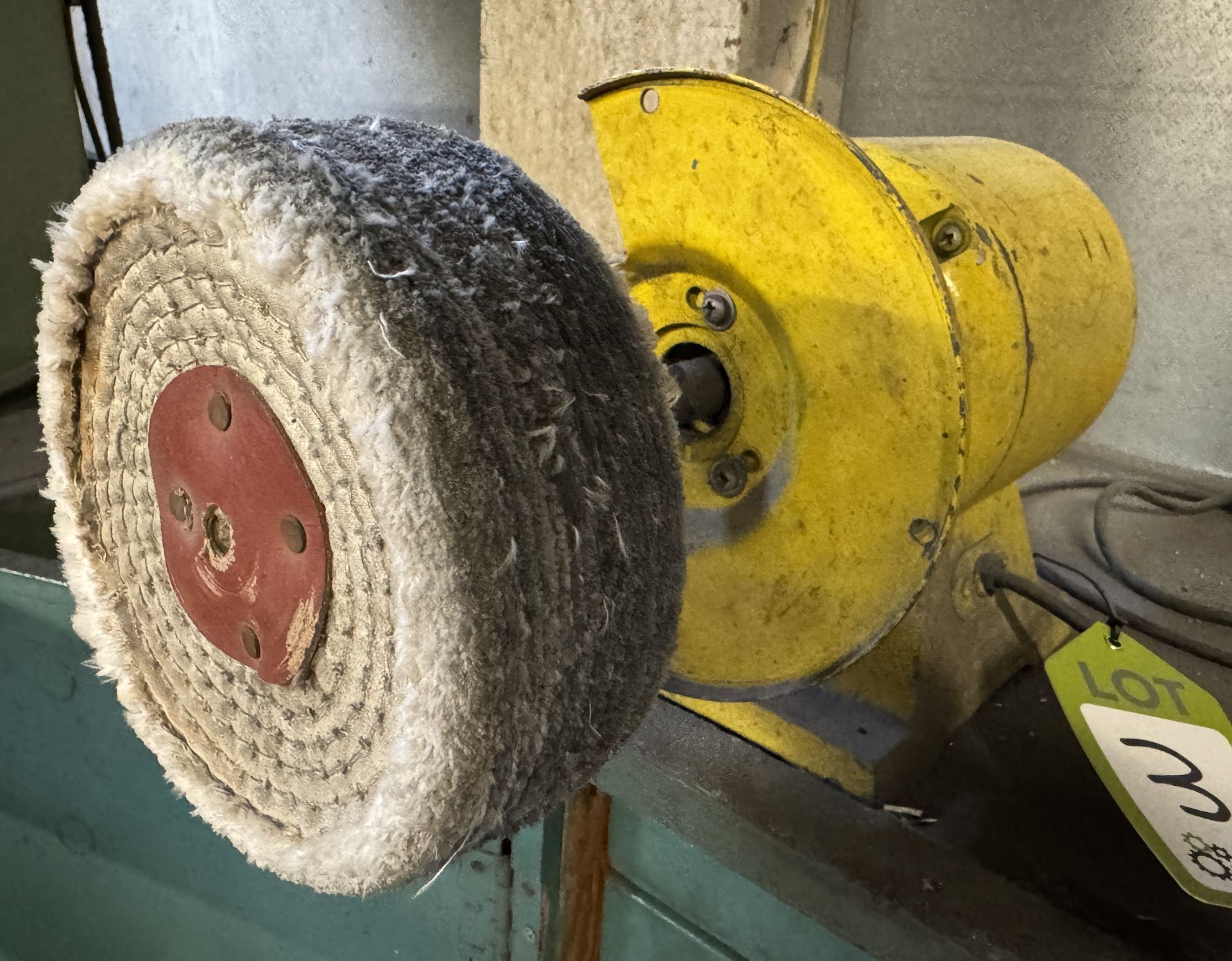 Bench mounted Polishing Wheel, 240volts (location in premises ...
