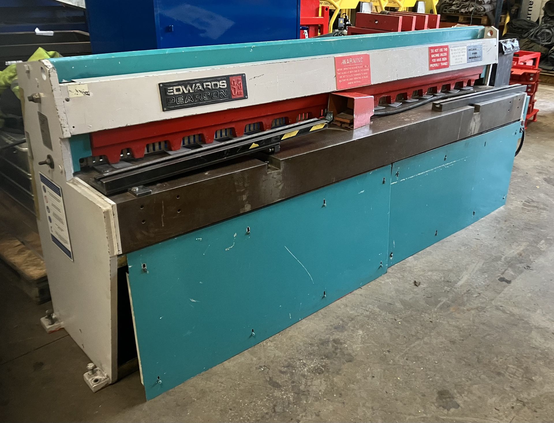 Edwards Pearson D.D. powered Guillotine, 2540mm x 3.5mm, 415volts ...