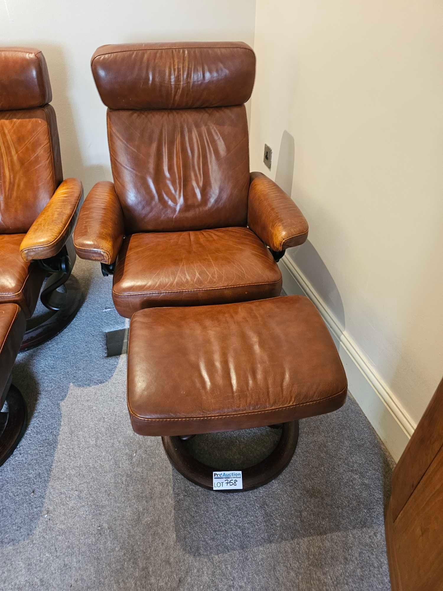 Ekornes Stressless Magic recliner chair and ottoman upholstered in ...