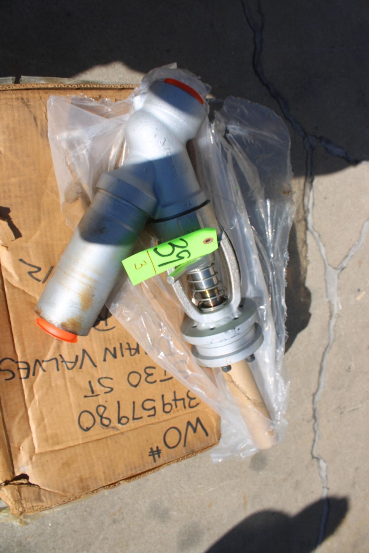 CONVAT DRAIN VALVES 1 1/2" **QTY. 3**