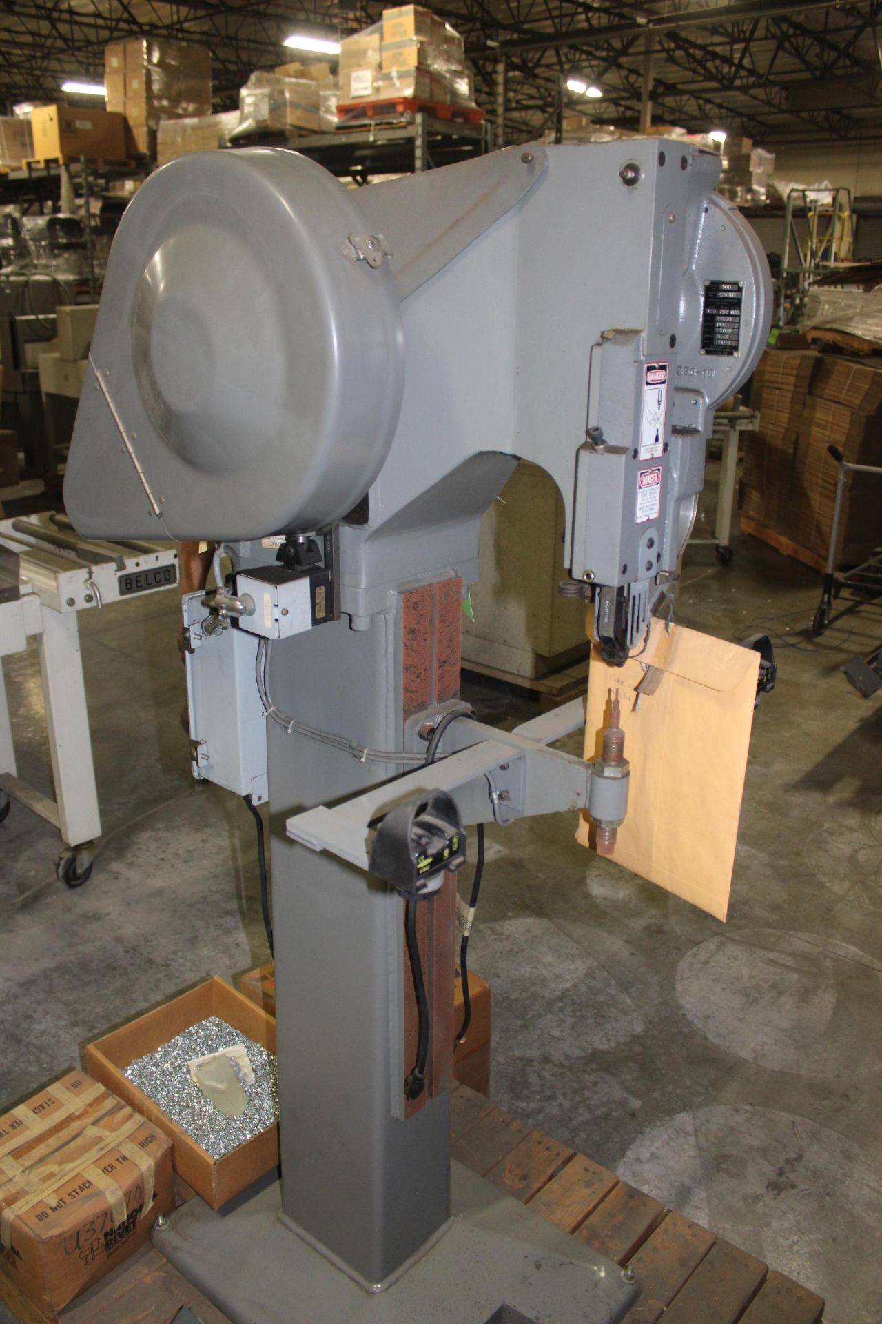 NATIONAL RIVET MACHINE MODEL 500
