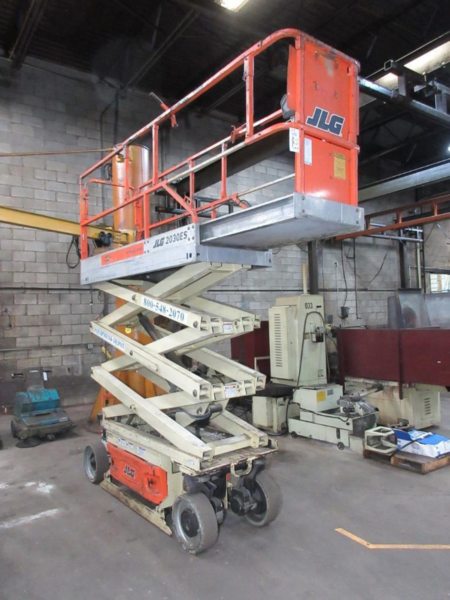 2006 JLG 2030ES 24V Electric Platform Scissor Lift, 126" x 30" Extended ...