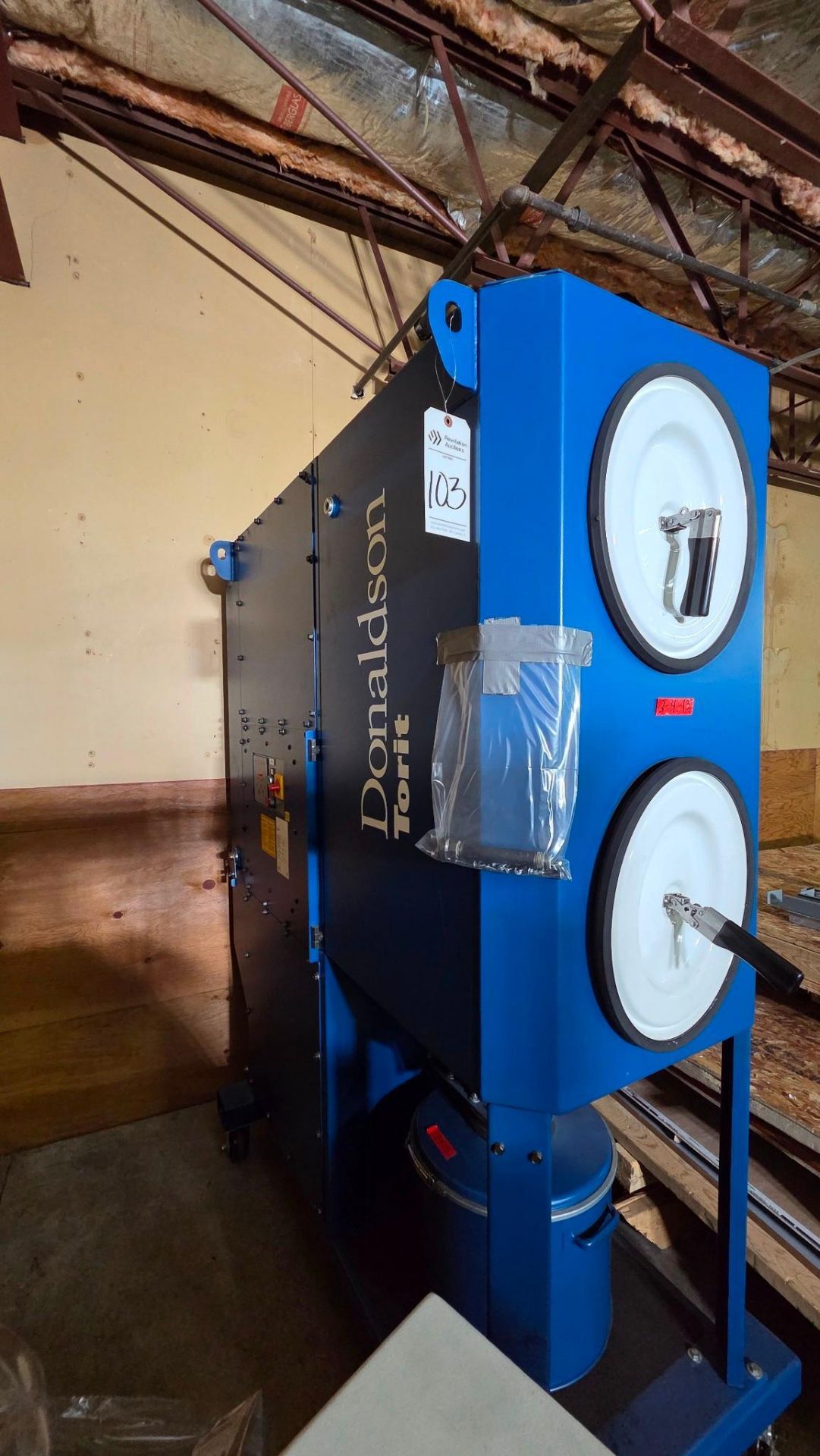 DONALDSON TORIT DFO 2 2 3 HP DOWNFLO OVAL DUST COLLECTOR SN: 1890179 ...