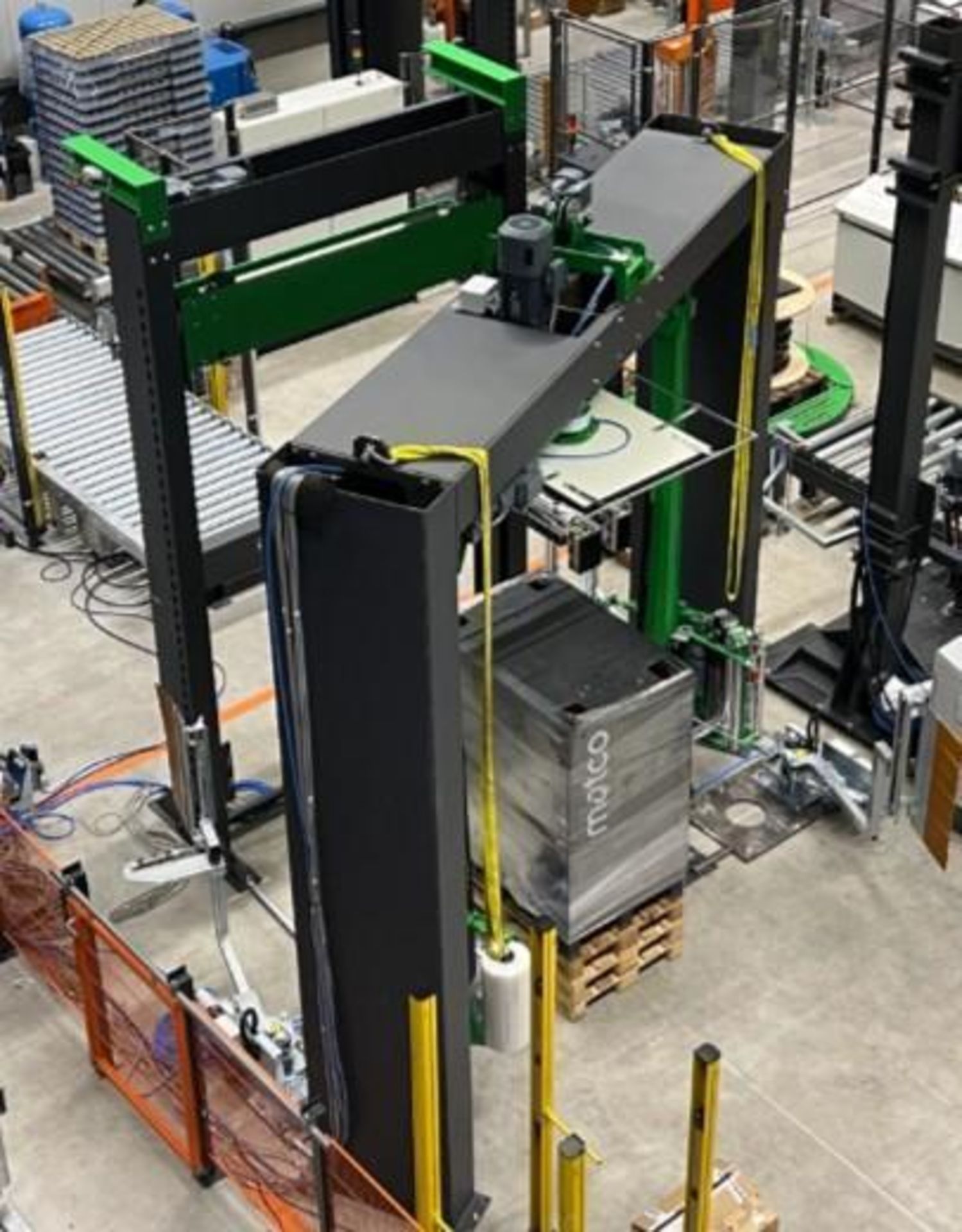 ALC45 TWIN FULLY AUTOMATIC STRETCH WRAPPER: DUAL MAST WITH TWIN ...