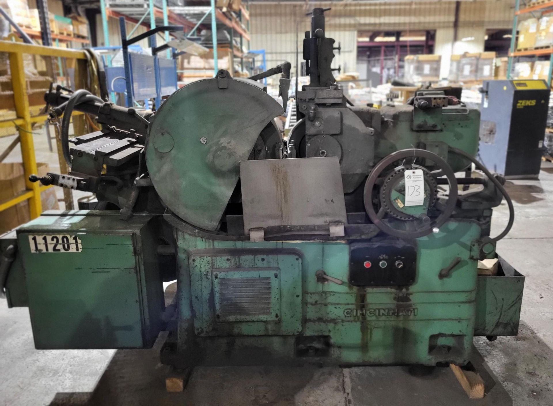 CINCINNATI CENTERLESS GRINDER, CENTERLESS GRINDING MACHINE Item ...