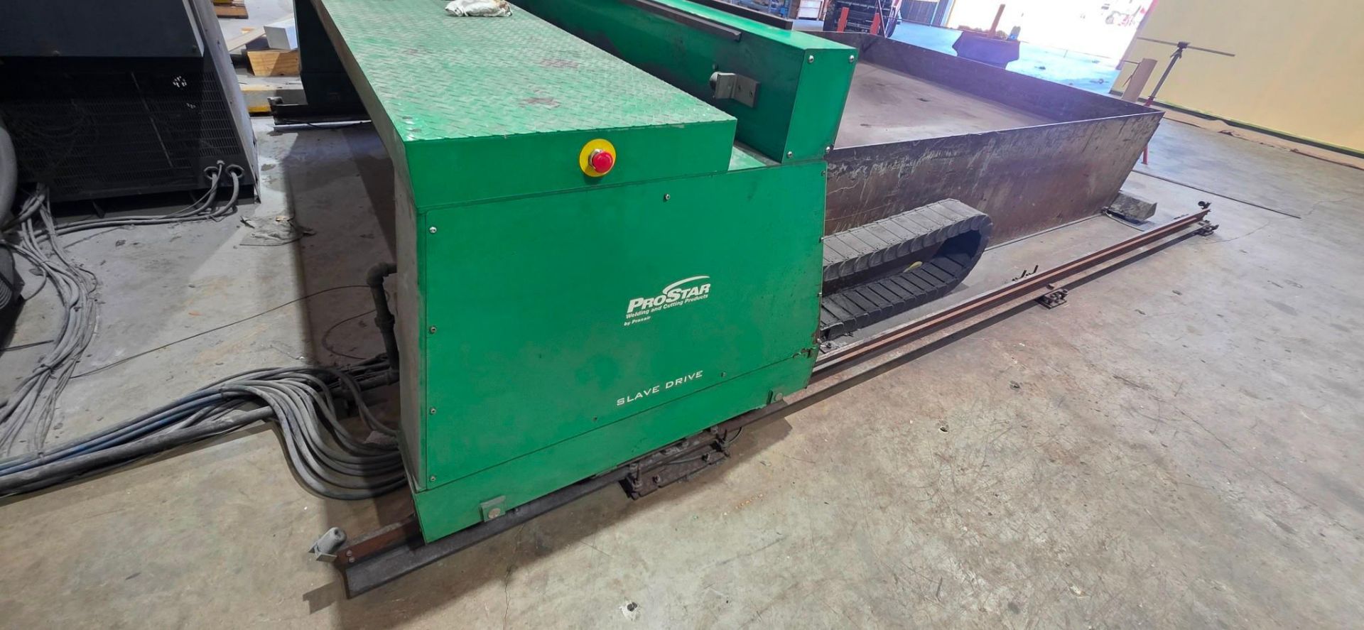 2015 PRAXAIR PRS175HD 9' X 13' CNC GANTRY PLASMA CUTTING SYSTEM ...