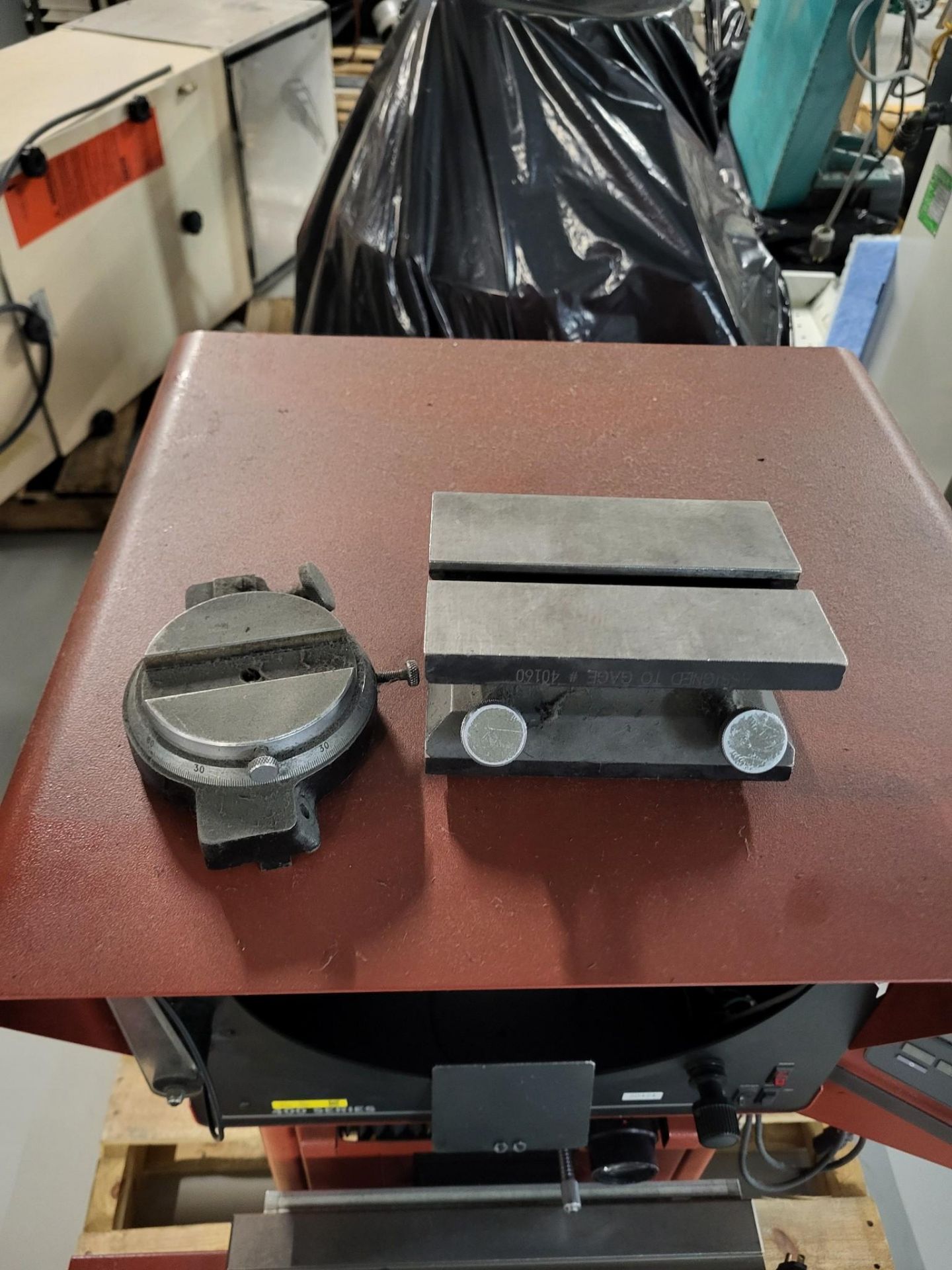 STARRETT HD-400 BENCH TOP OPTICAL COMPARATOR WITH MX SERIES CONTROLS SN ...