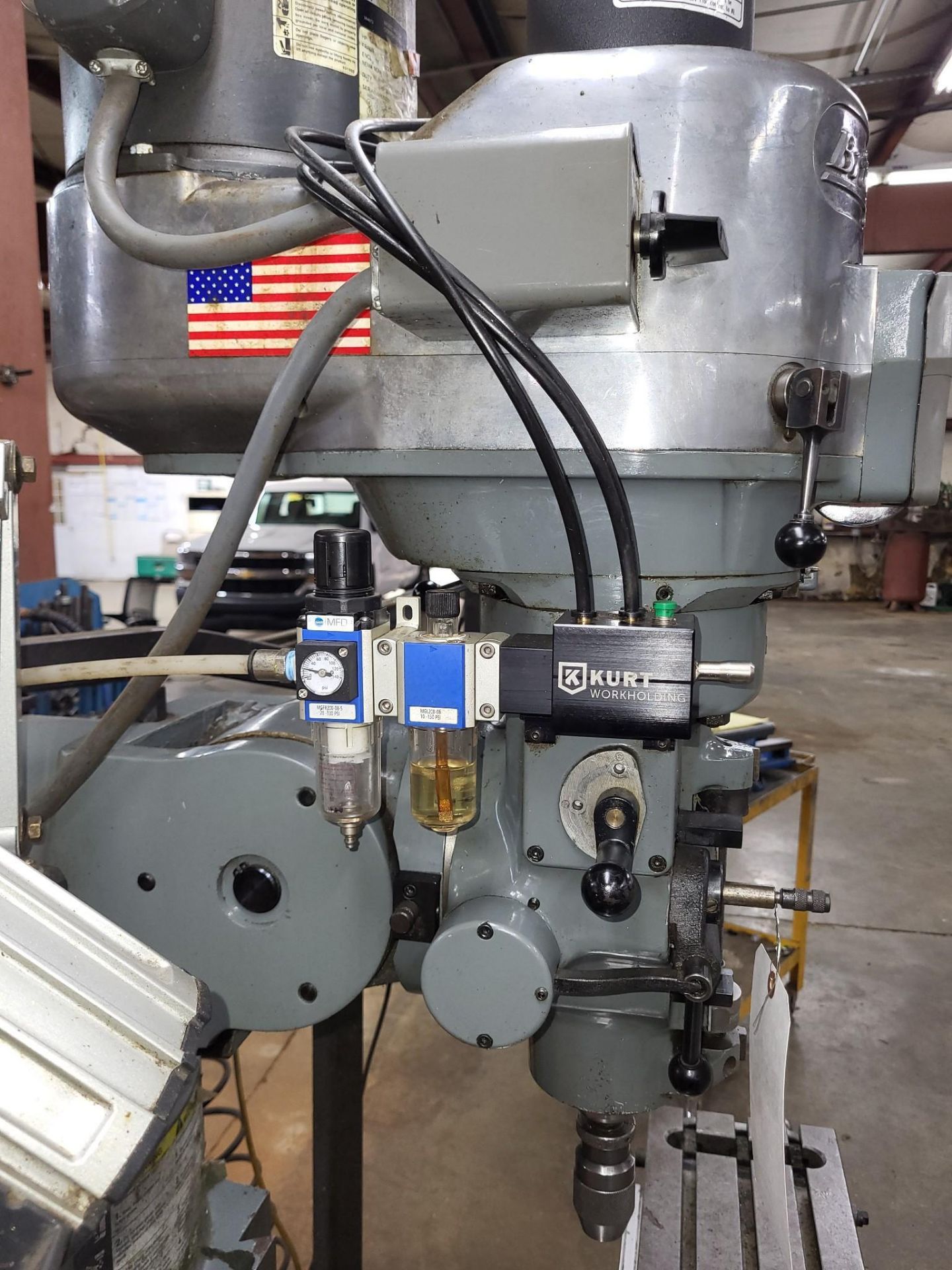 BRIDGEPORT SERIES 1 KNEE MILL WITH KURT POWERLOCK AUTO POWER DRAWBAR ...