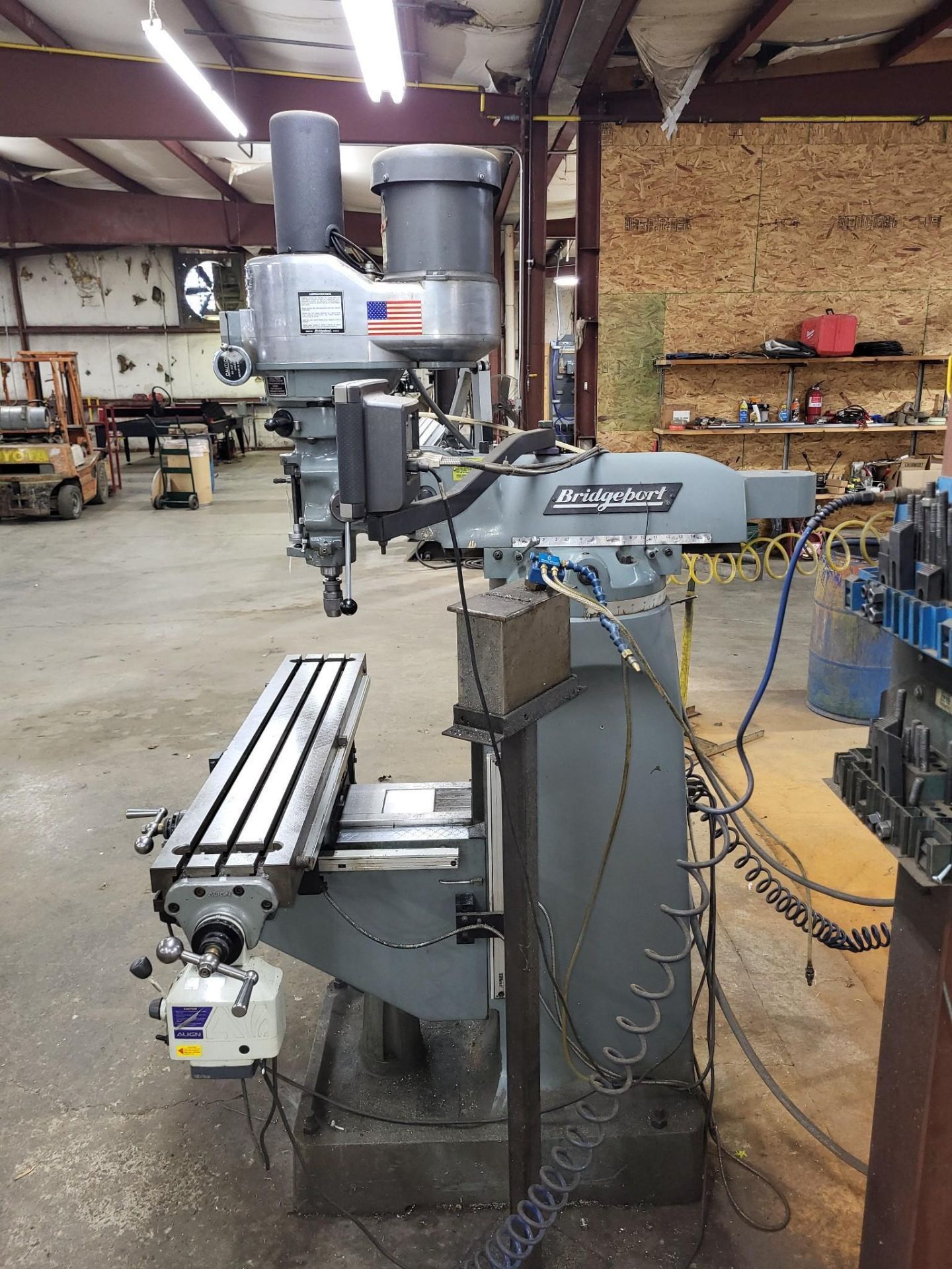 BRIDGEPORT SERIES 1 KNEE MILL WITH KURT POWERLOCK AUTO POWER DRAWBAR ...
