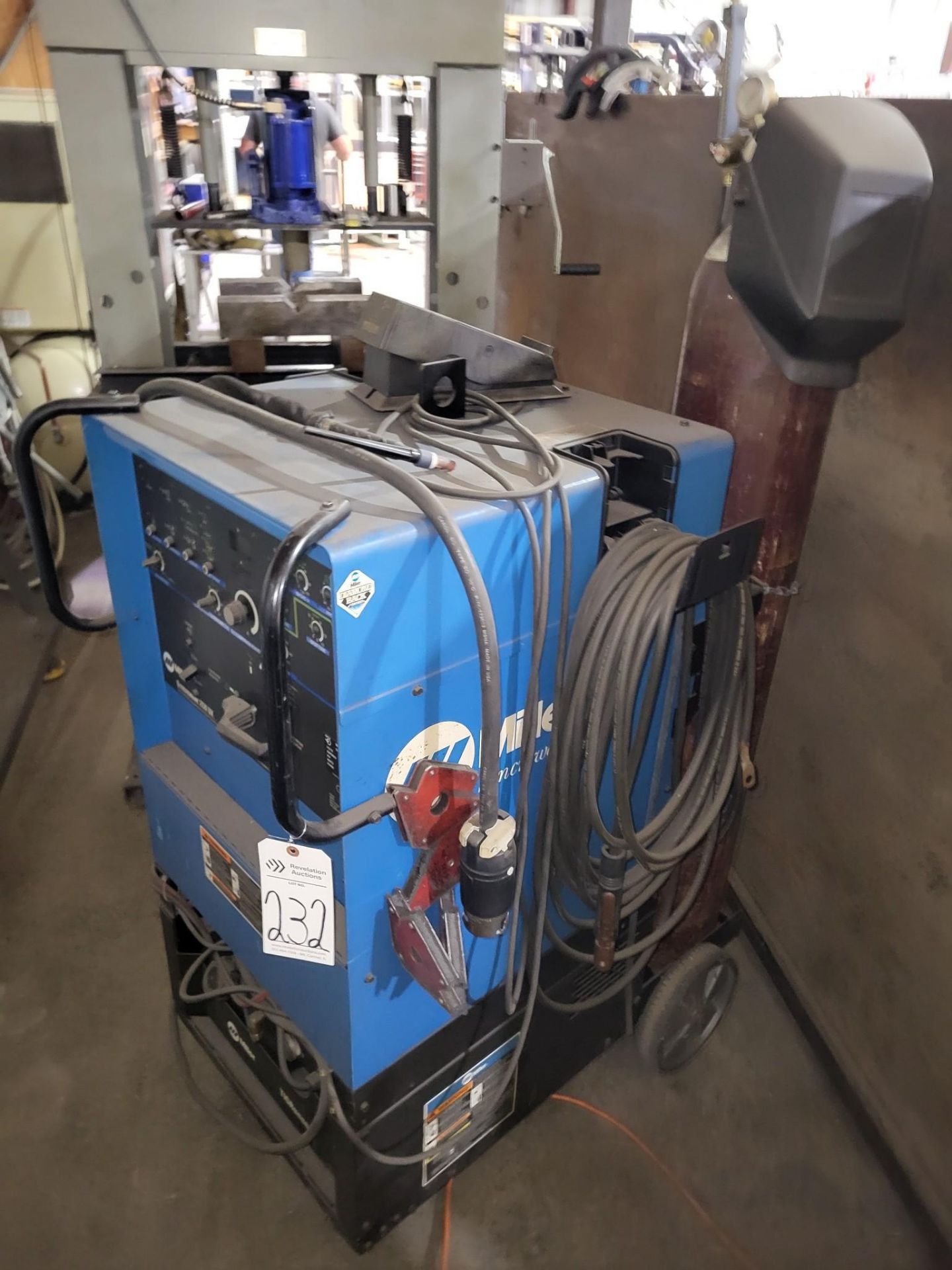 MILLER SYNCROWAVE 250 DX TIG/STICK RUNNER WELDER *TANK NOT INCLUDED SN ...
