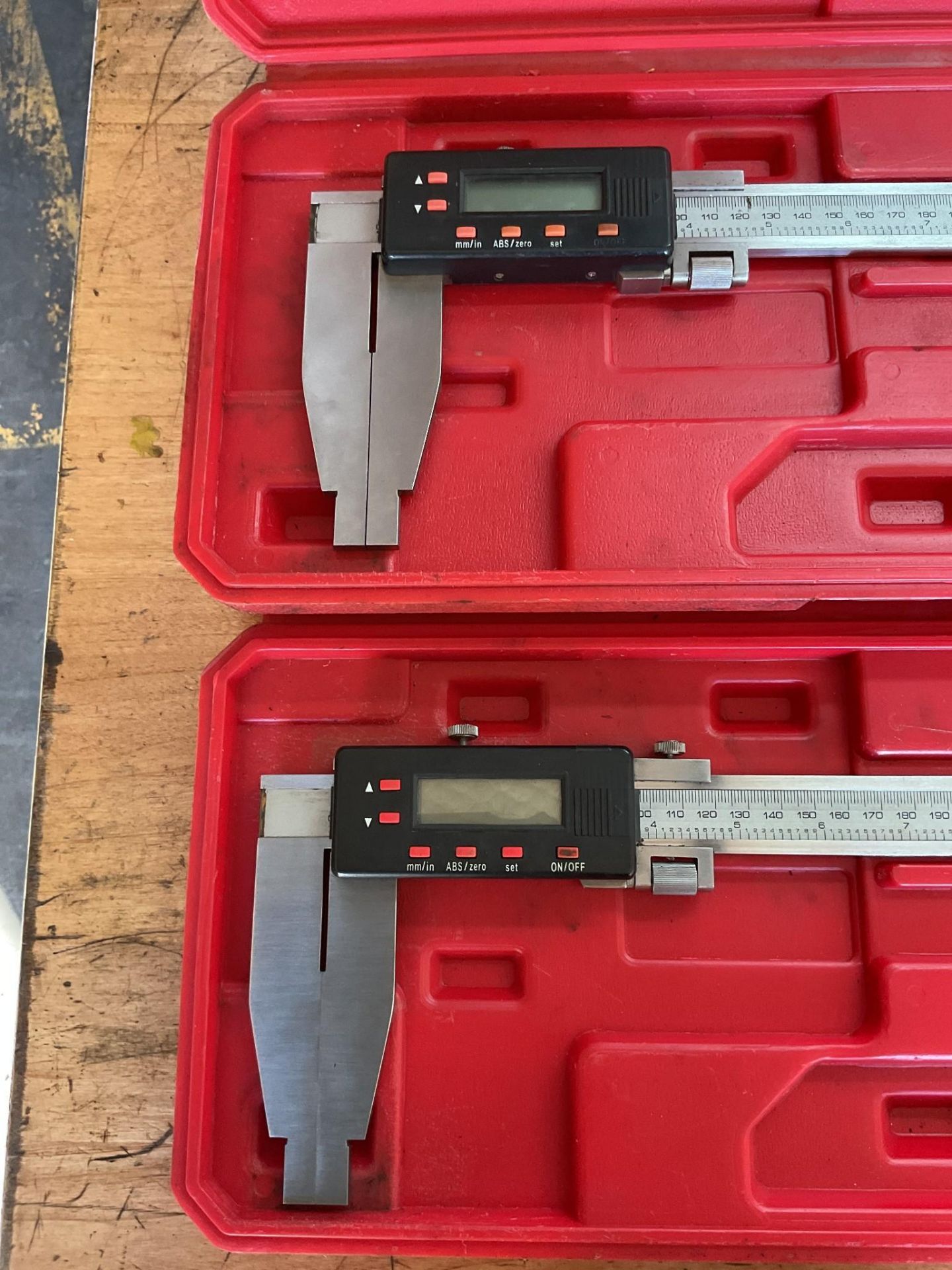 (2) SPI DIGITAL CALIPERS Item Location - Fort Worth, TX