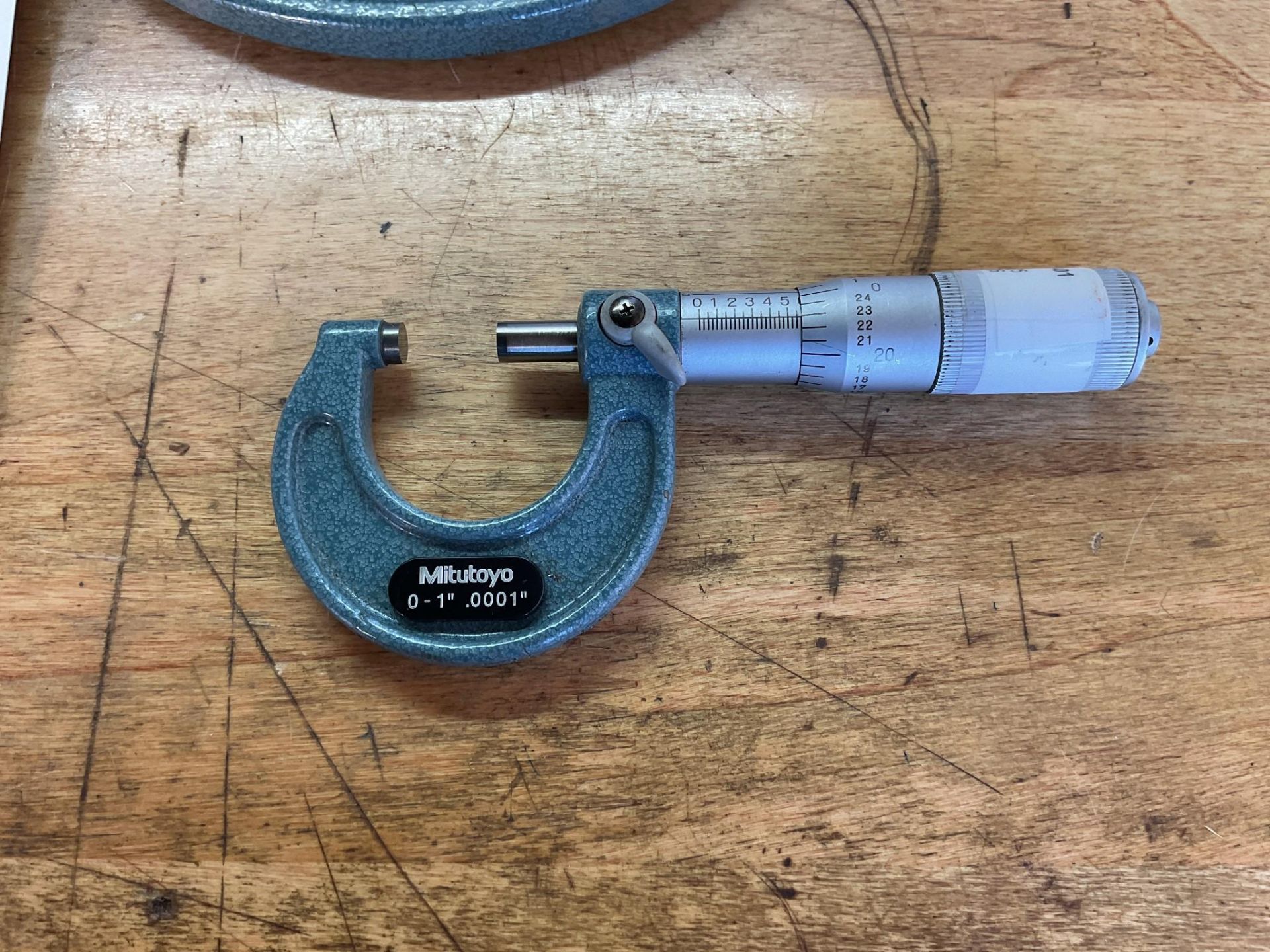 MITUTOYO 0-6" OUTSIDE MICROMETER SET, MODEL NUMBER 103-907-01 OR OMST ...