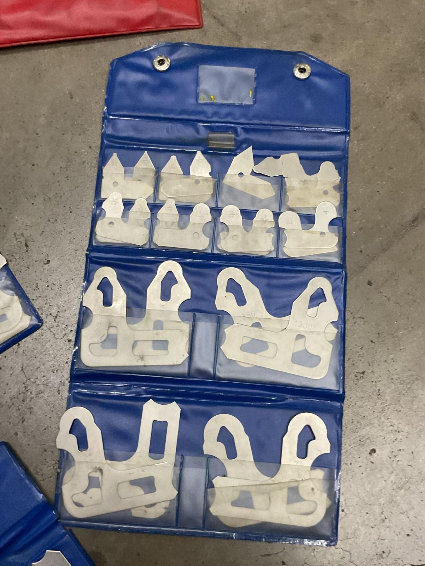 ASSORTED RADIUS AND GROOVES GAGE SETS Item Location - Fort Worth, TX