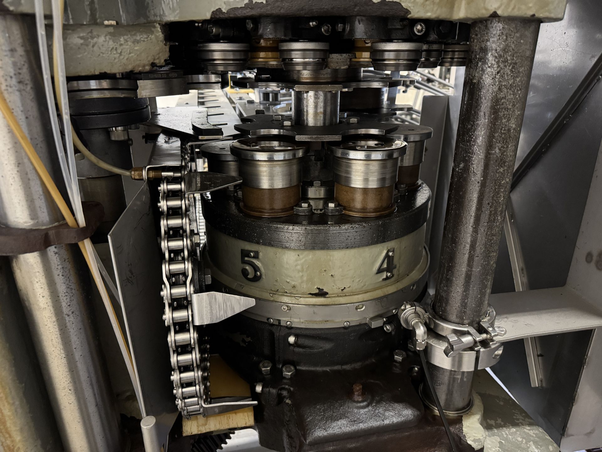 Angelus Sanitary Can Seamer, model 61H, s/n 11895689-0H-01, 6- head ...