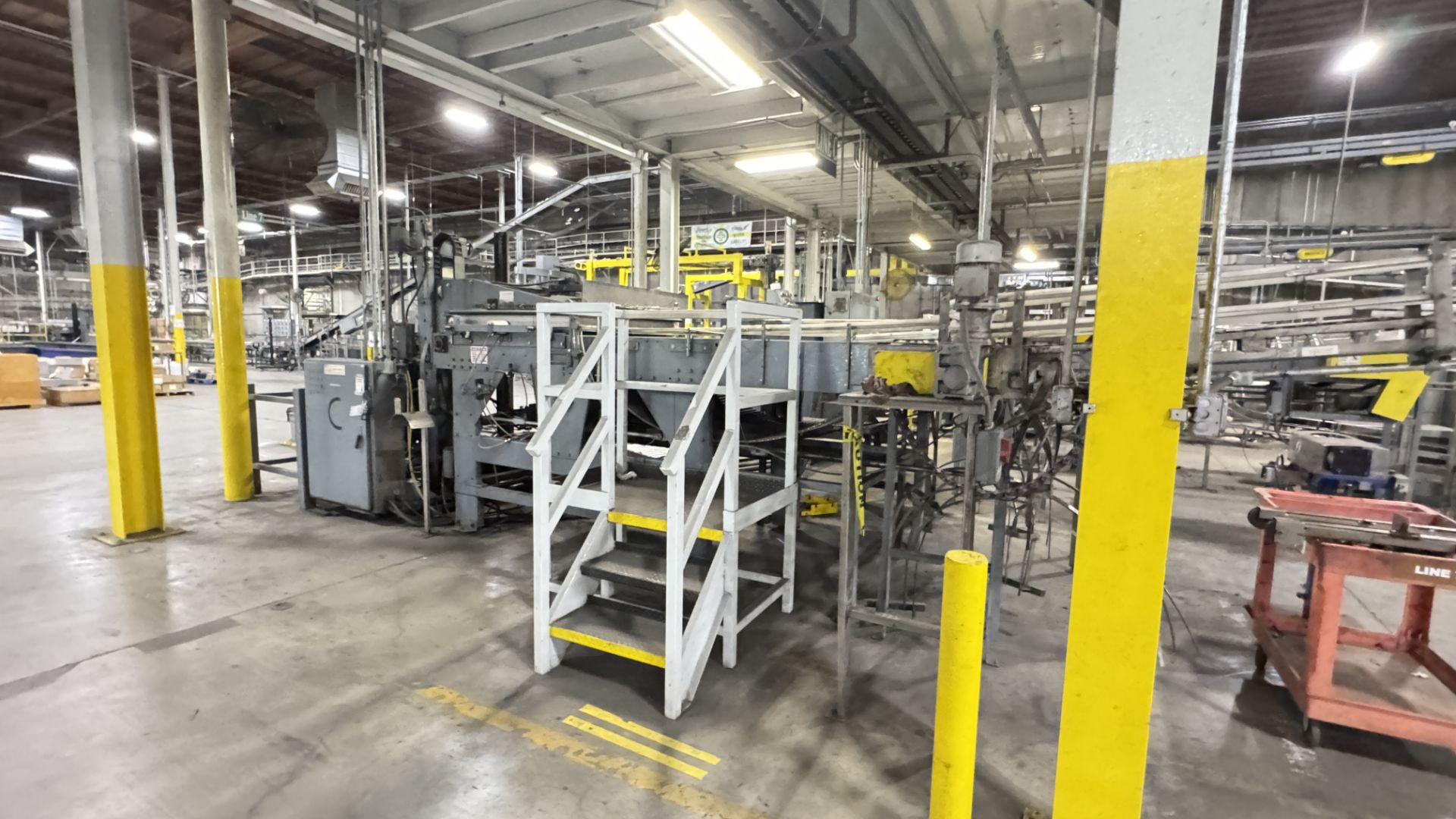 Whallon Brite Depalletizer - Line C, Magnetic head pick up, up to 3 to ...