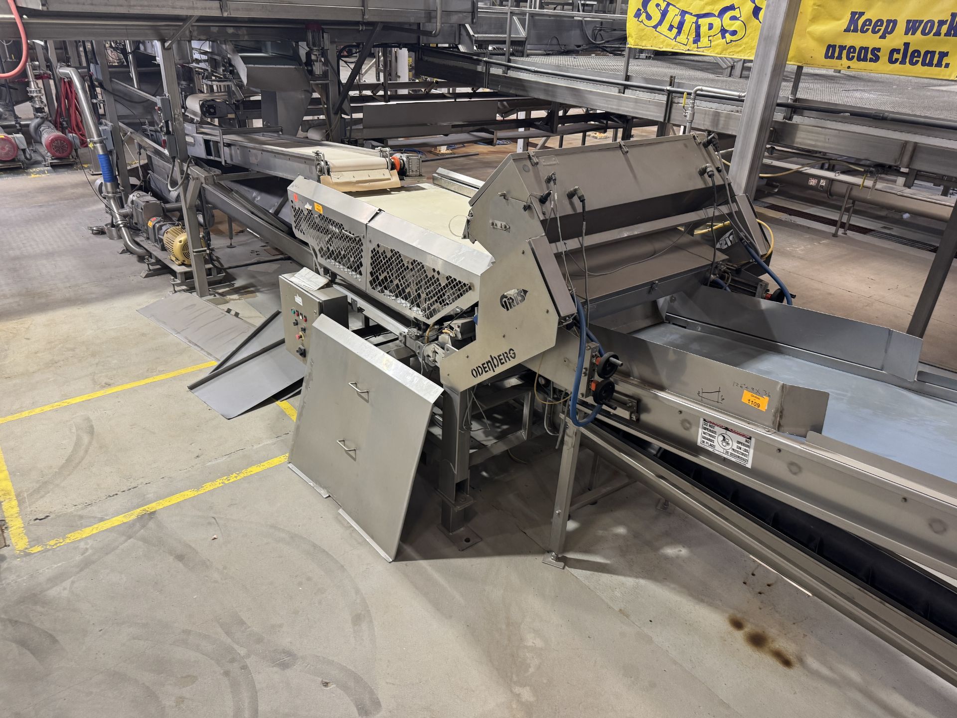 Odenberg Optical Color Sorter, model Iris Series, s/n IRR4008011P ...