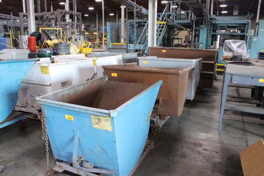 Self dumping forklift hoppers [Warehouse]