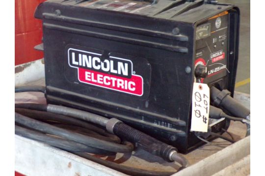 Lincoln Welder, model LN-25PRO
