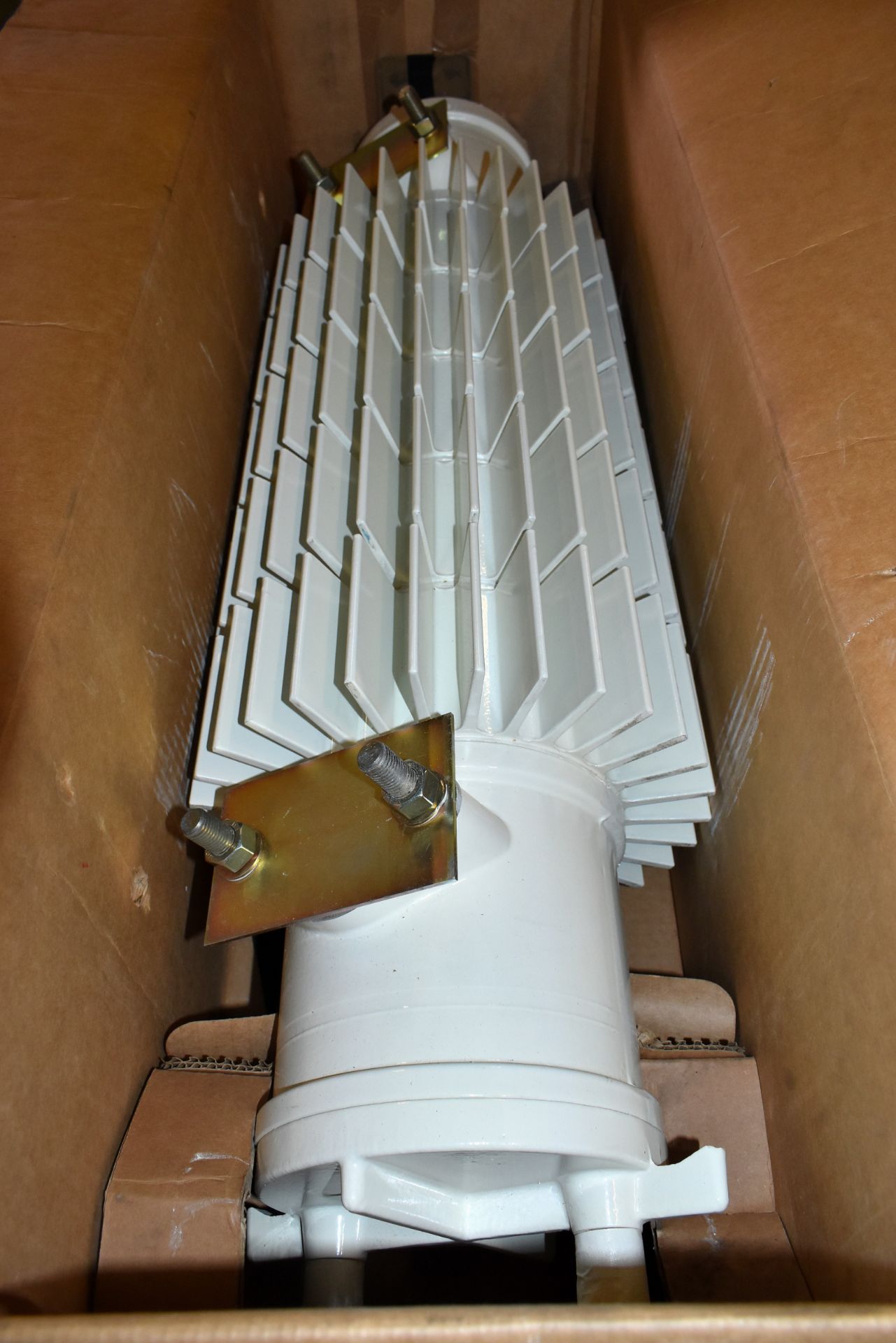 Drycol power transformer breather - approx dimensions: L 990 x W 320 x ...