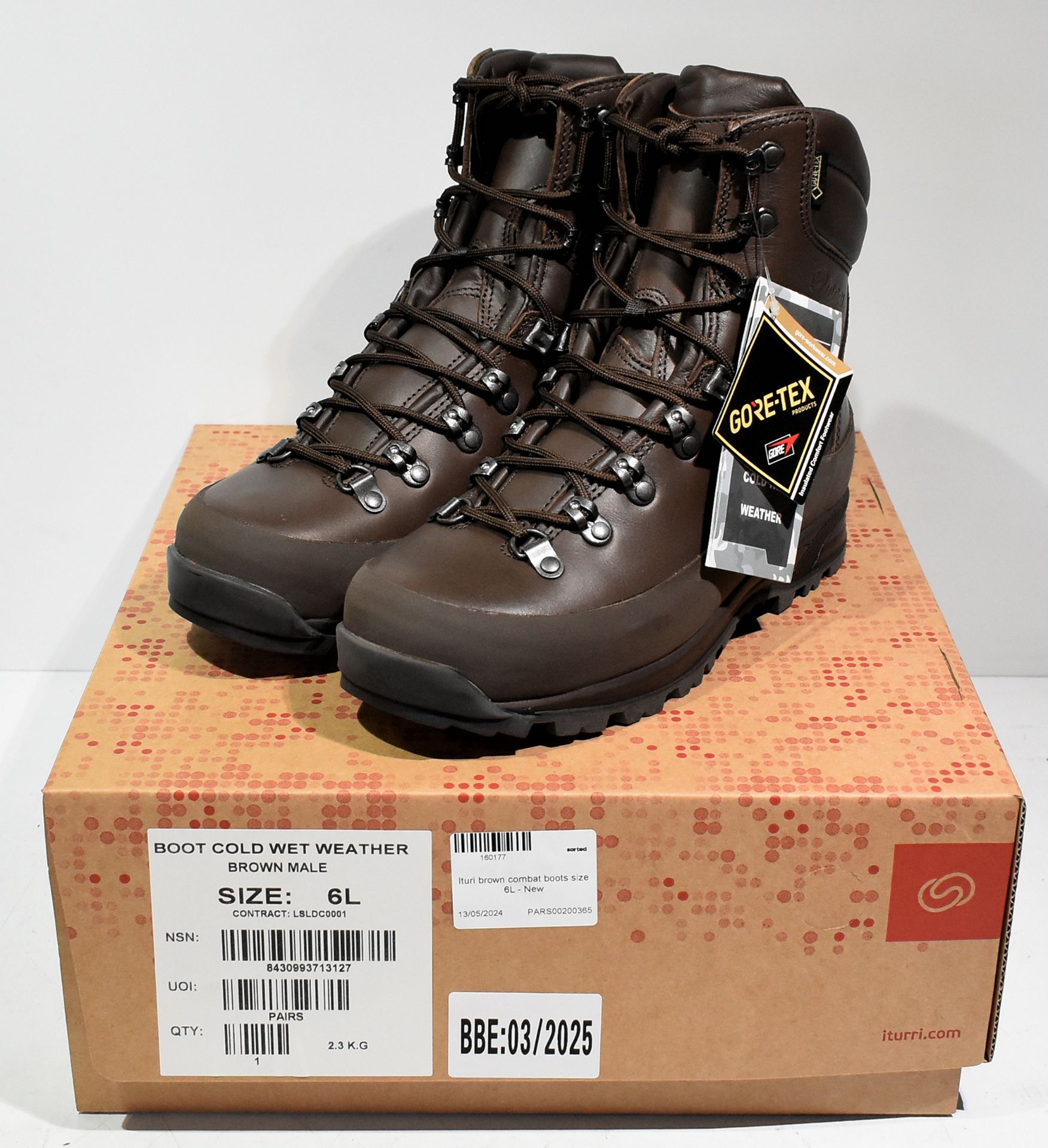 5x pairs of Iturri brown combat boots - size 6LUnused Asset with no ...