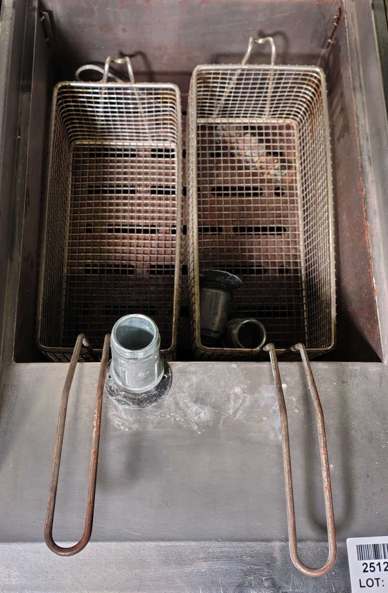 Falcon G350/11 stainless steel single tank twin basket gas fryer - W ...