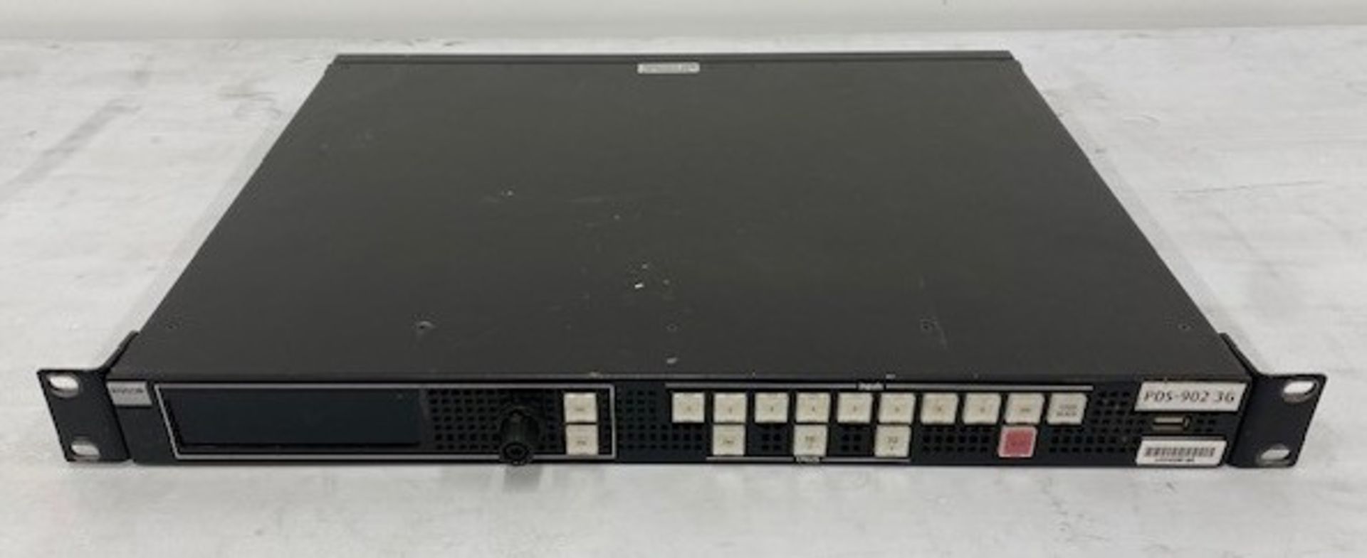 1x Switcher Barco PDS 902 3G 1RU