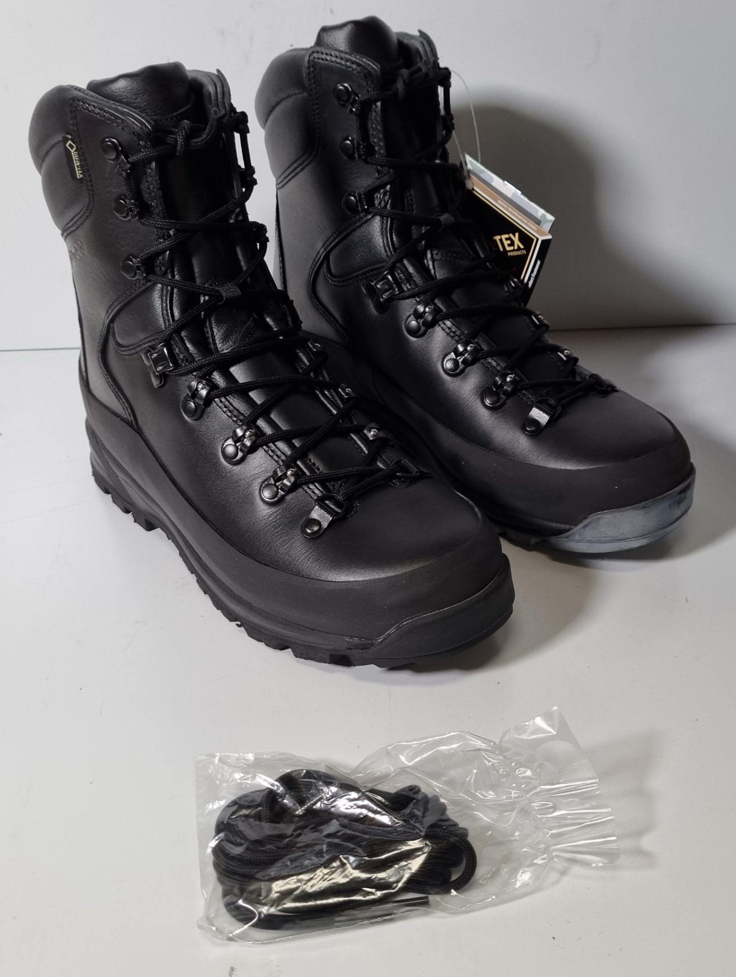 Iturri female cold wet weather - Black boots - Size 8MUnused Asset with ...