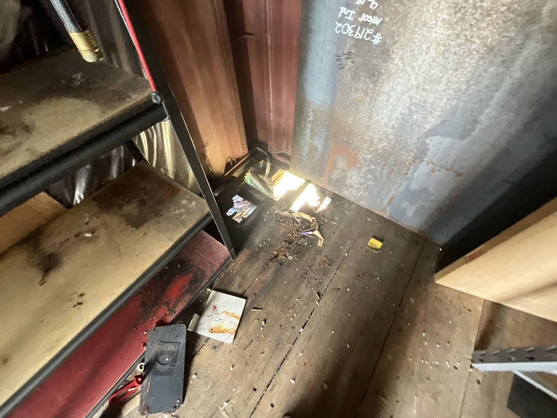20' Storage Container - Seller Comments: Needs floor repair front-right ...