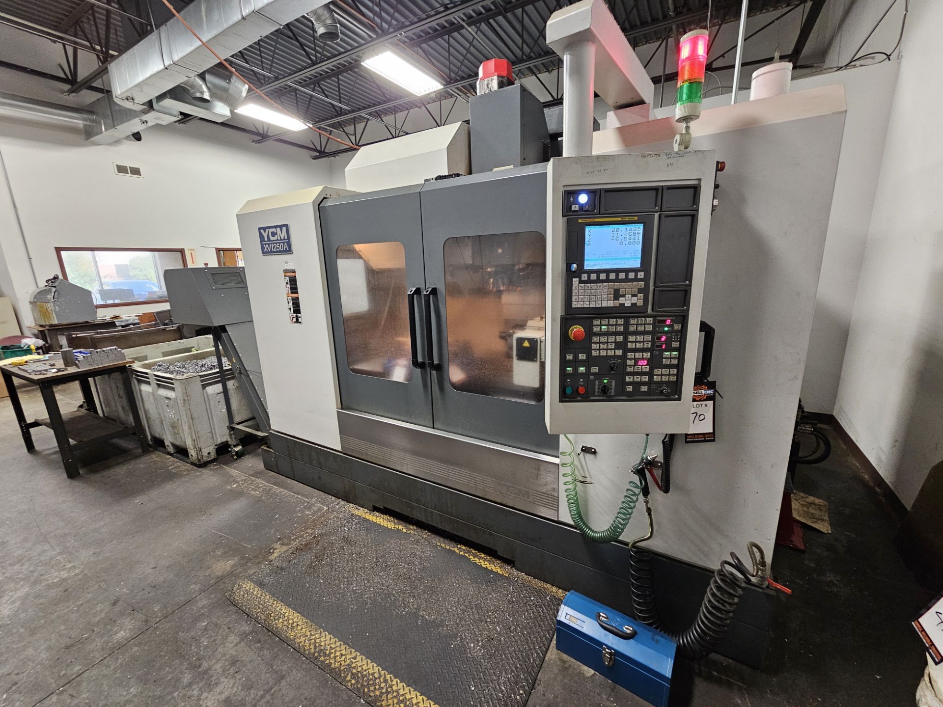 2015 YCM (Yeong Chin Machinery) Model XV1250A CNC Vertical Machining ...