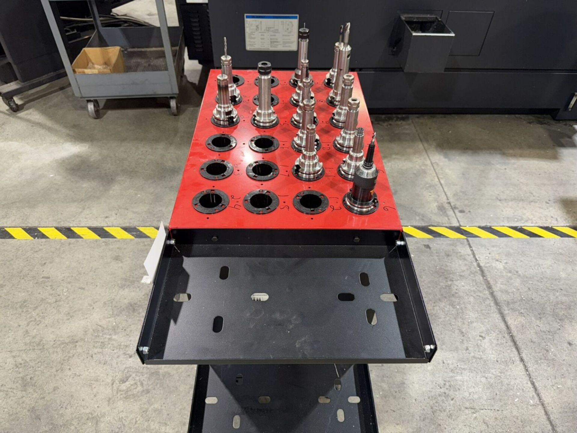 (31) 50 Taper Tool Holders with Rolling Cart