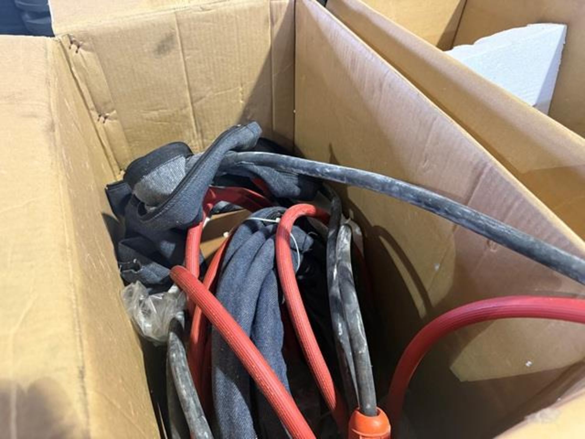 HYL Model CO2/MAG Wire Feed (New from Box); sn:2013080049