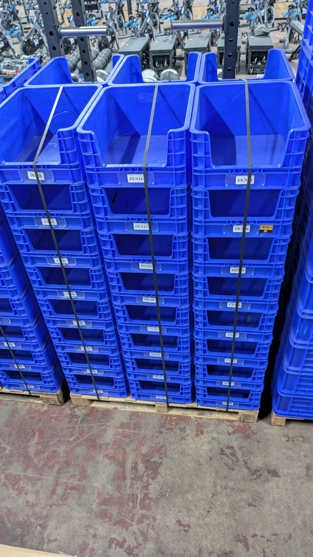 150 off Matching Stacking Plastic Crates with access hole in front to ...