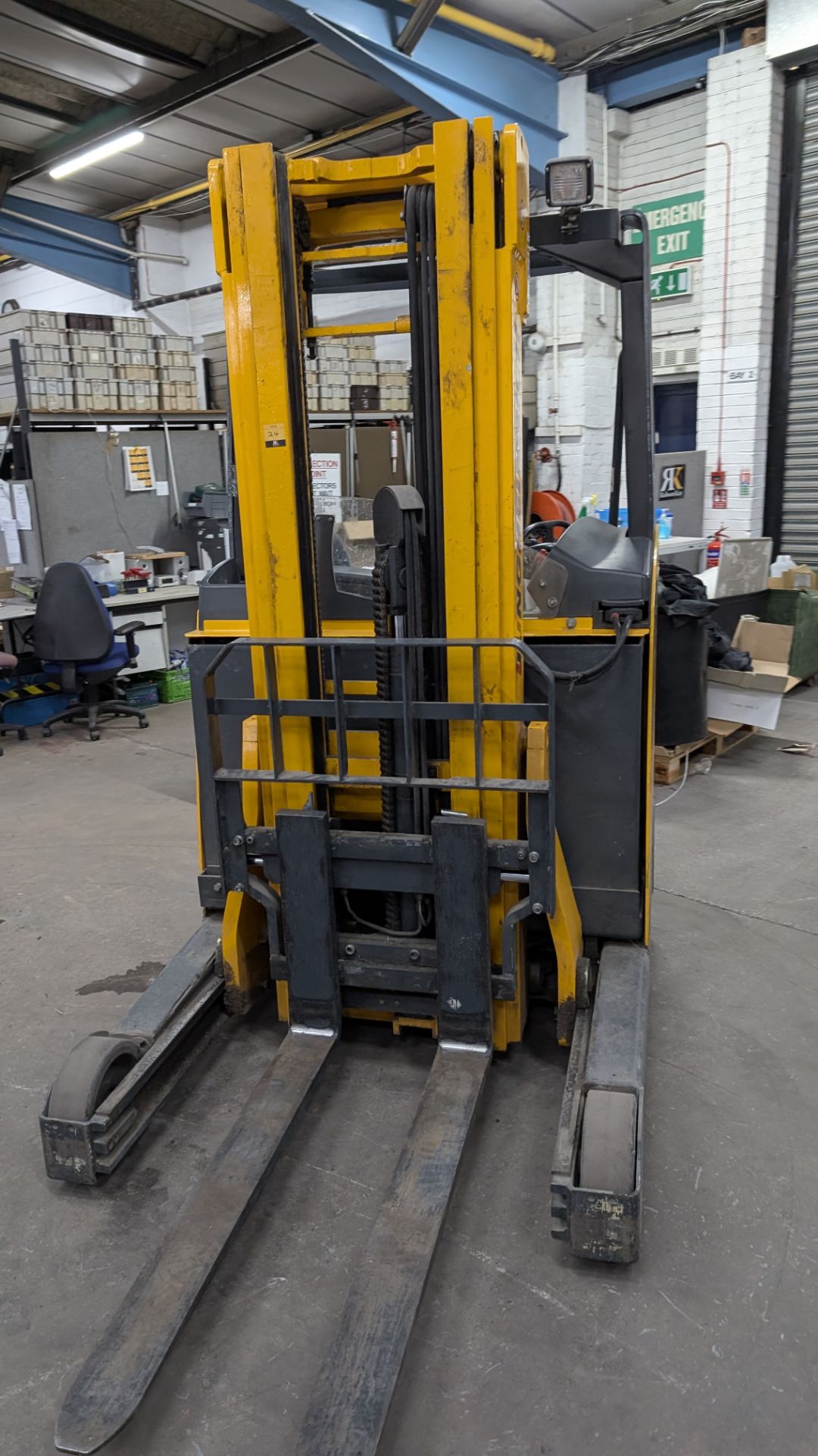 Junheinrich Model: ETV 114, Electric Side Loading/Reach Forklift Truck ...