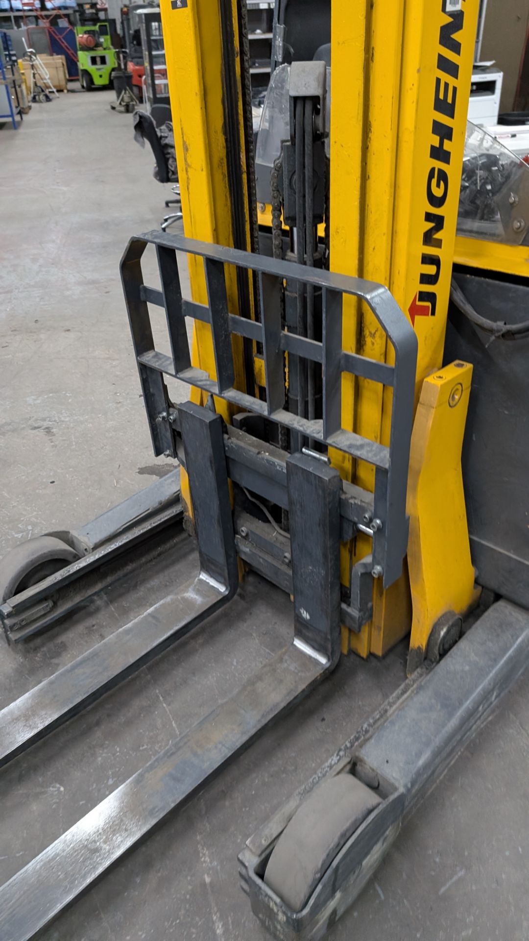 Junheinrich Model: ETV 114, Electric Side Loading/Reach Forklift Truck ...