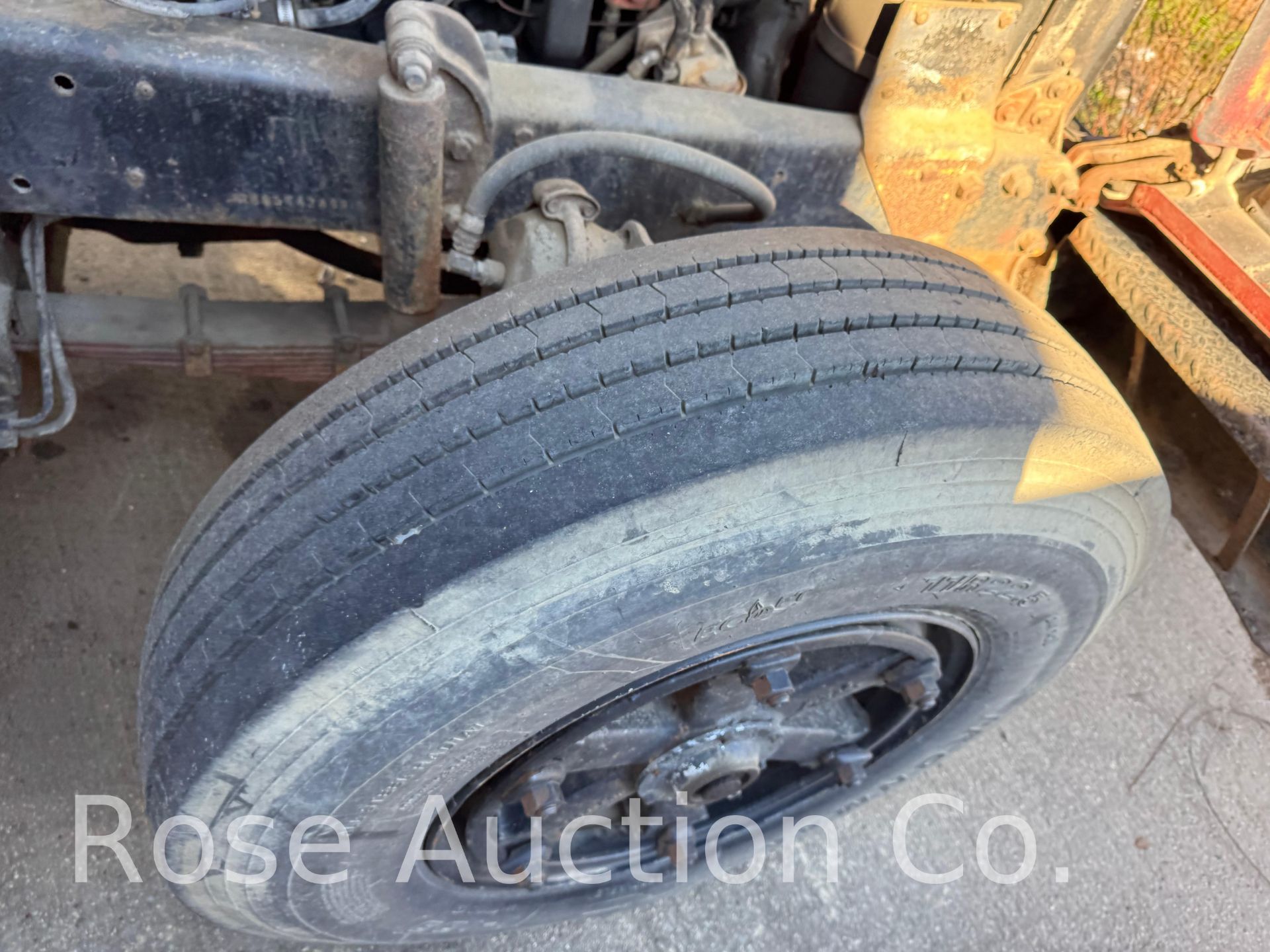 Mack R Model T/A road tractor, Camelback suspension, Double frame Mack ...