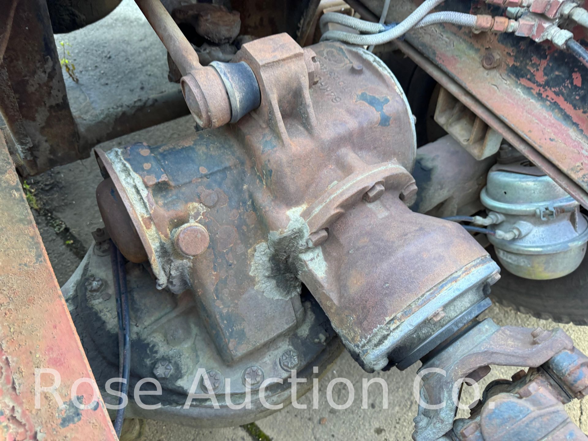 Mack R Model T/A road tractor, Camelback suspension, Double frame Mack ...