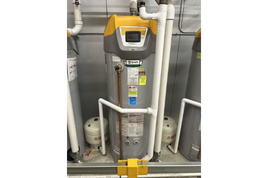 M# BTH-199 300, S# 2020119265025, NATURAL GAS, 199900 BTU/H