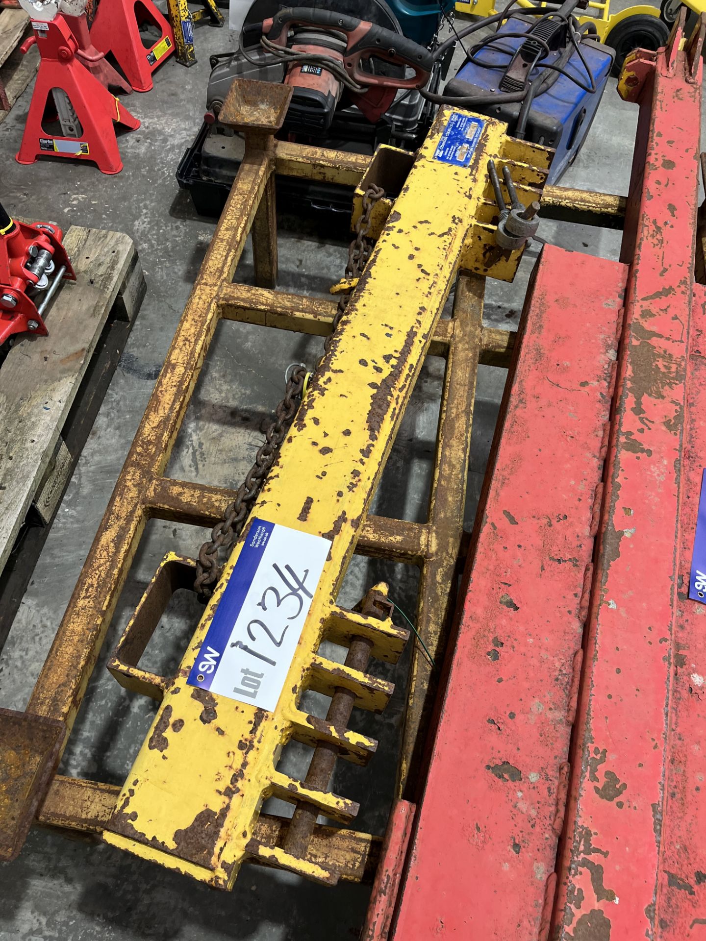Chester Chain Cab Lifting Beam, 1000kg SWL (please note this lot is ...