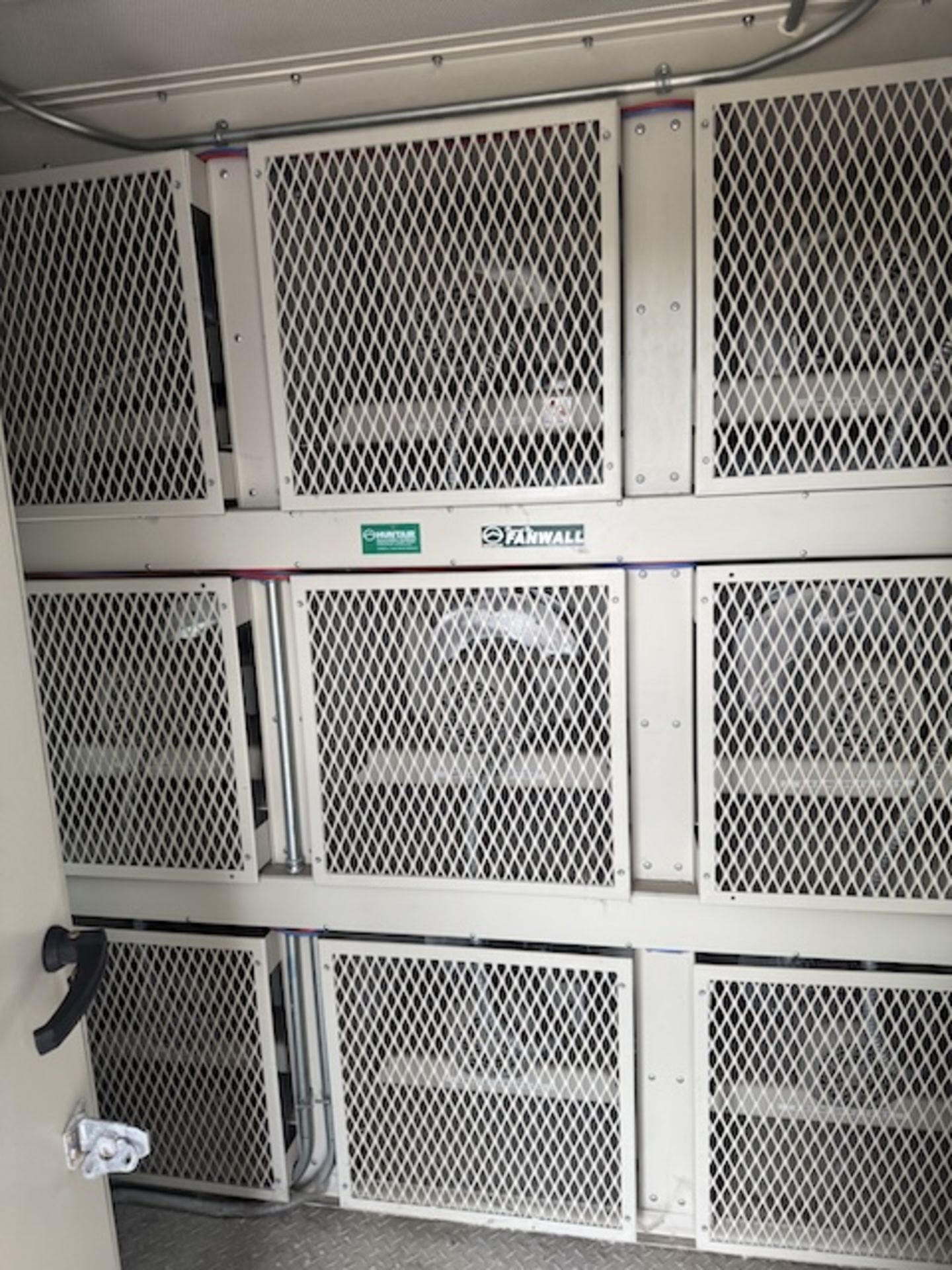 Huntair Fan Wall Trailer, Removal/ Loading Fee: $125